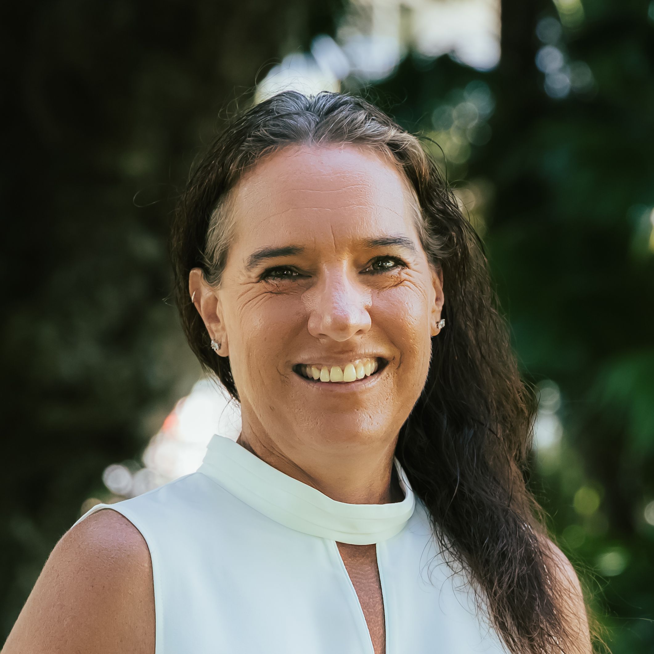 Anna McRae • Ray White