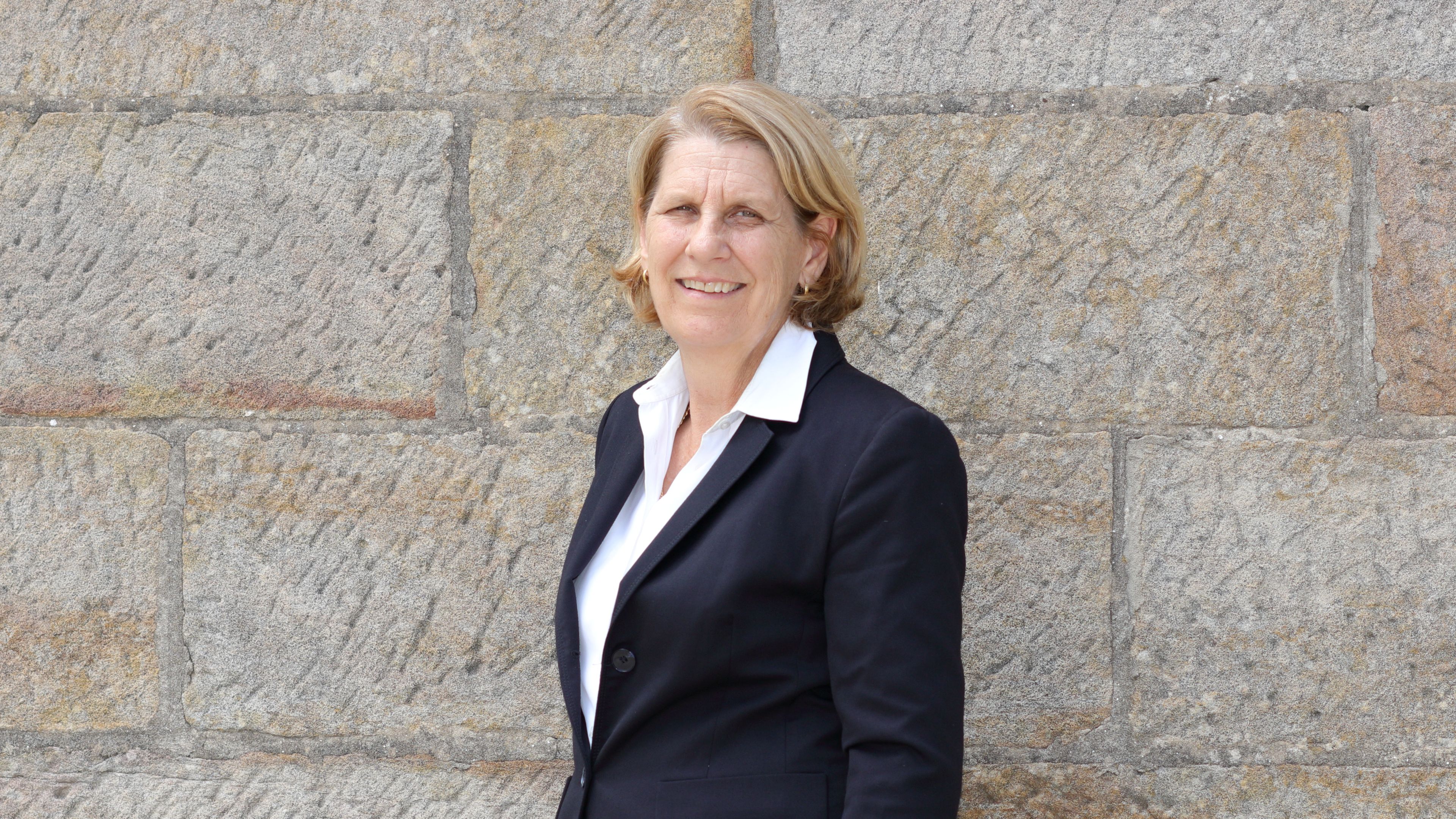 Kerry Curtis - Property Management - Ray White Hurstville