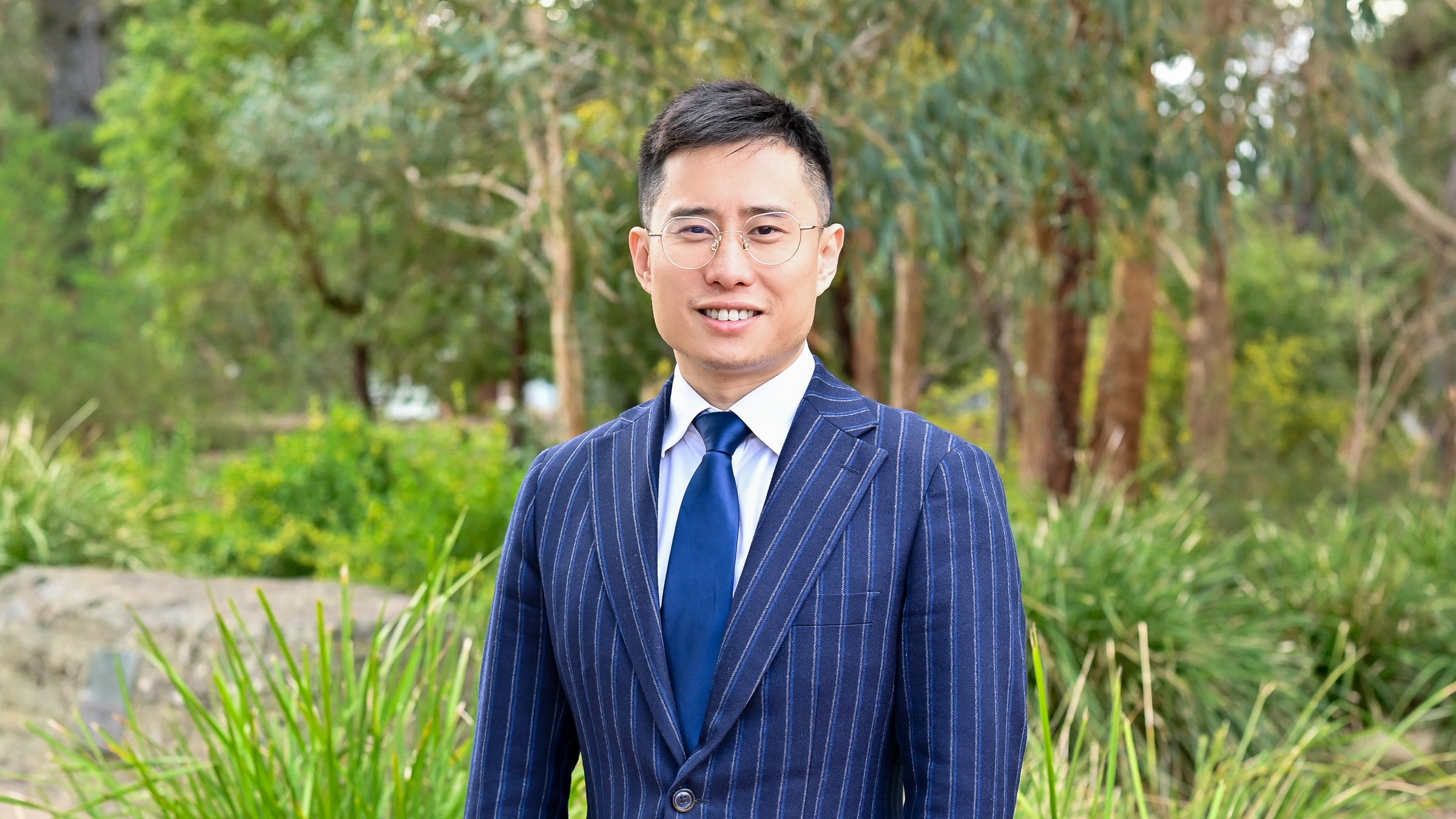 Dennis Shi - Sales Manager/ Auctioneer - Ray White Box Hill