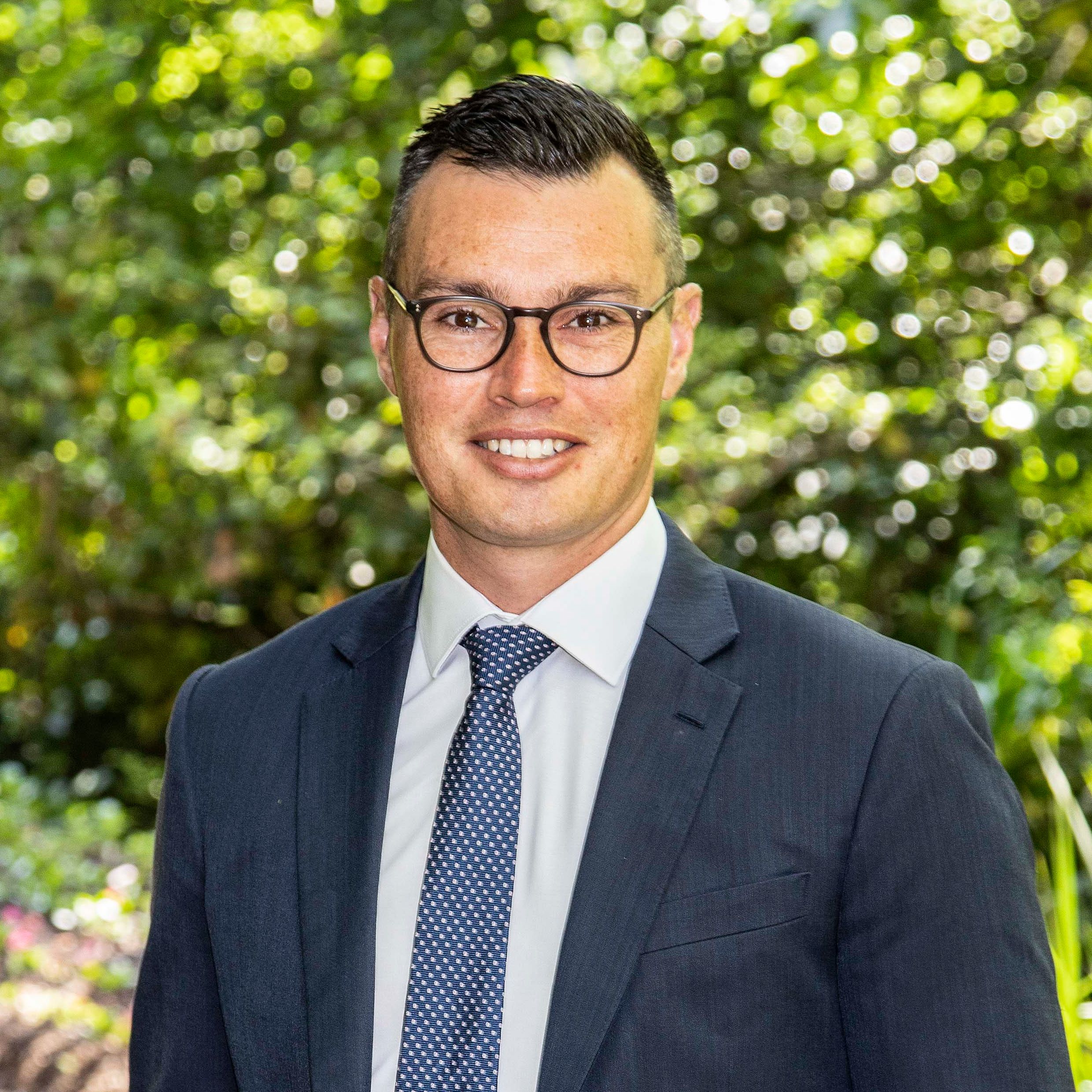 Brad Lord • Ray White Commercial