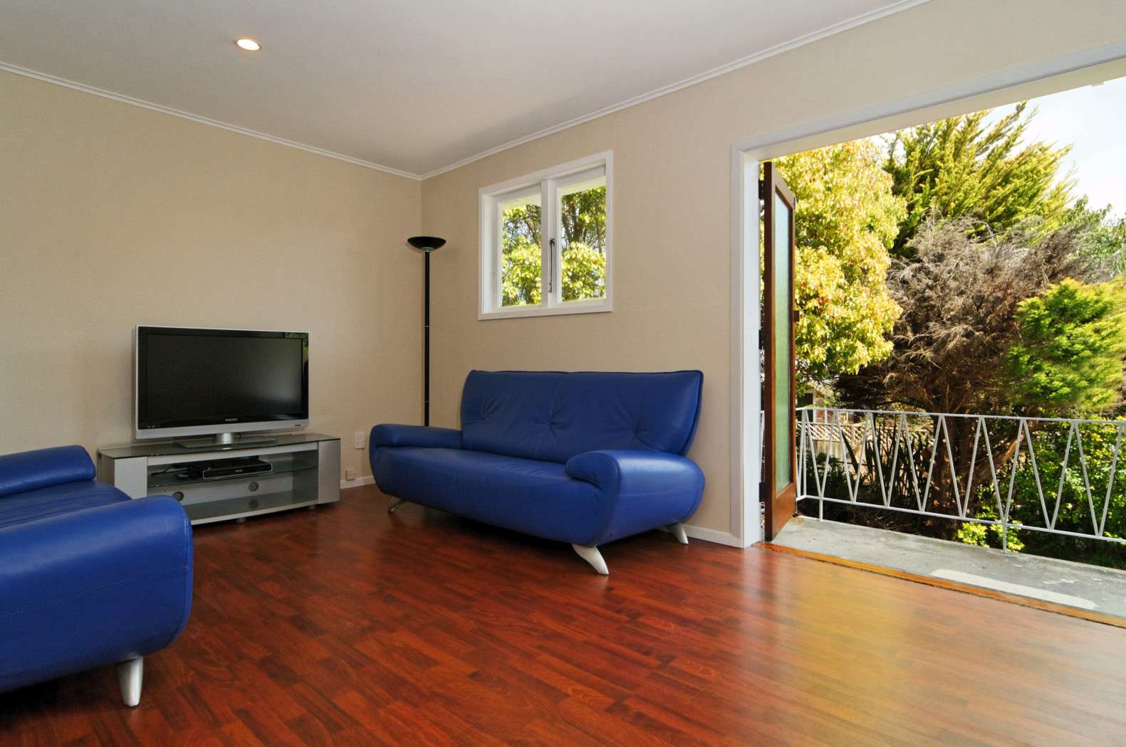 2/38a Kingsview Road, Mt Eden, Auckland City | Real Estate | Ray White ...