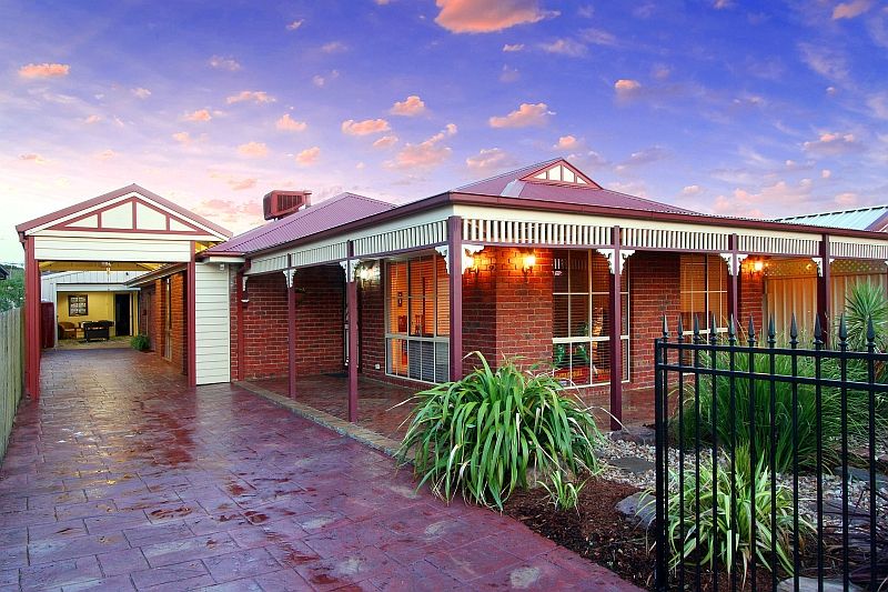 111 Roycroft Avenue, MILL PARK, VIC – Home For Sale • Ray White