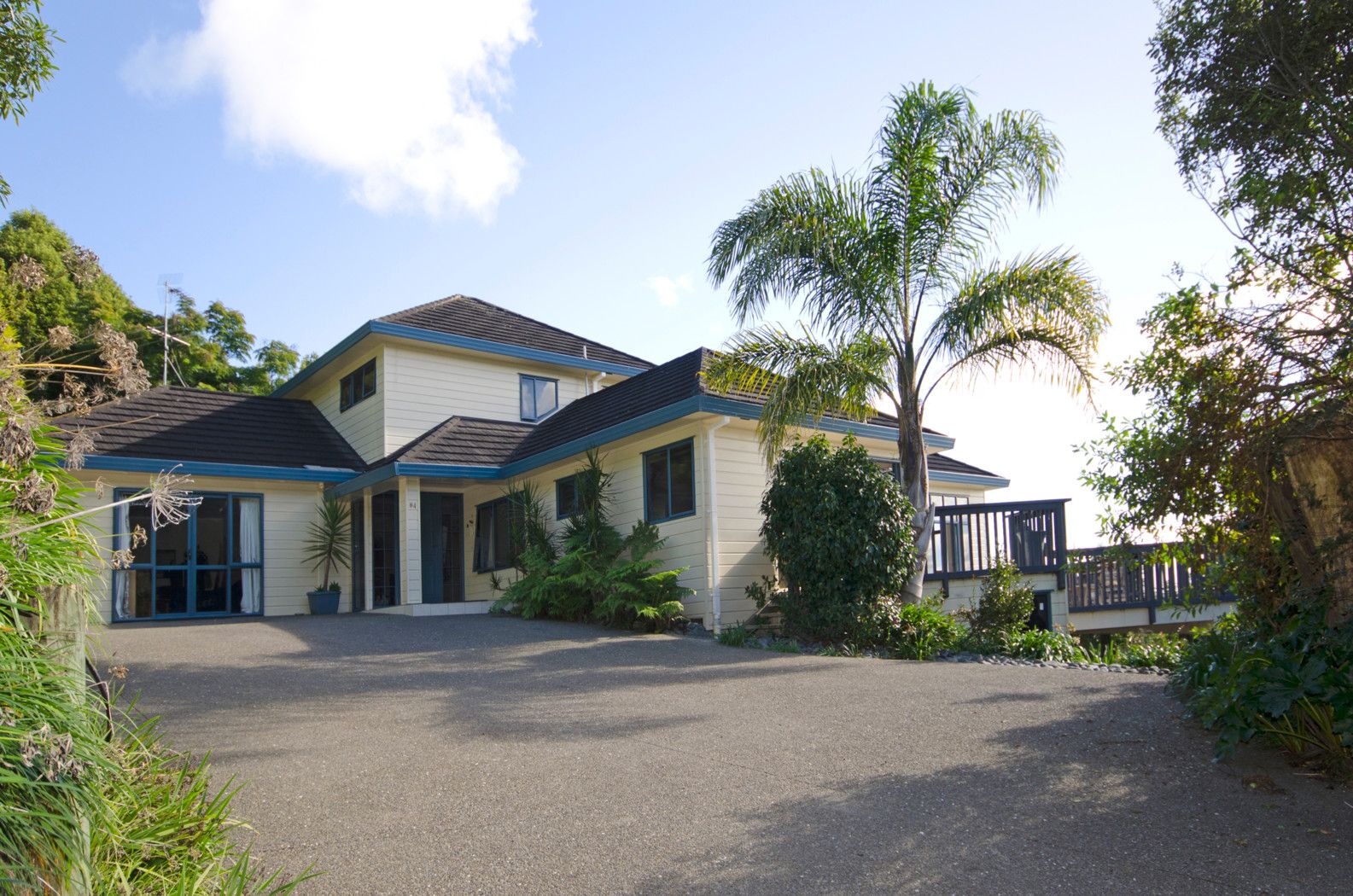 84 Point View Drive, Dannemora, – Home For Sale • Ray White New Zealand