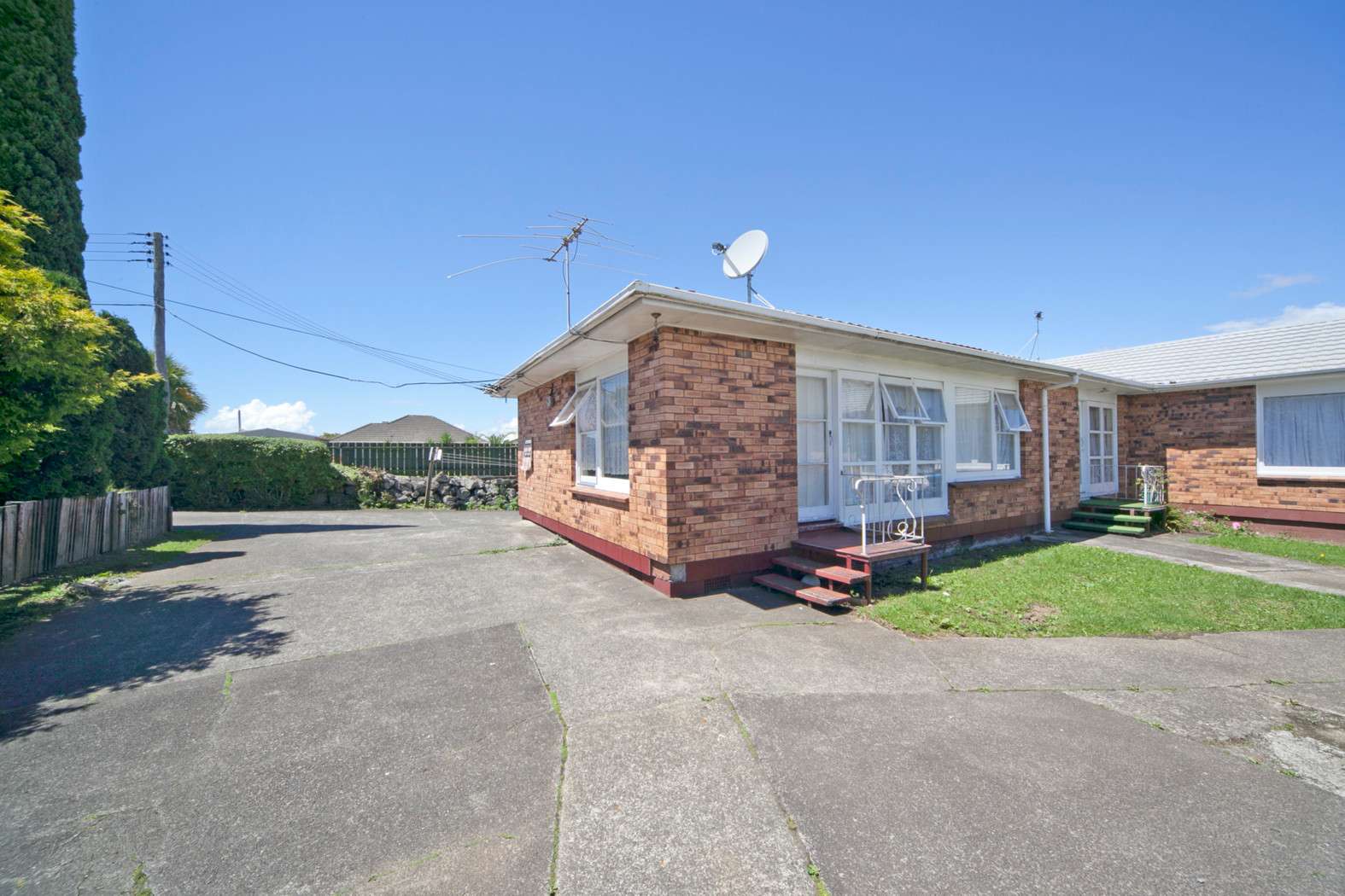 2/201a Mount Smart Road, Onehunga, Auckland City | Real Estate | Ray ...