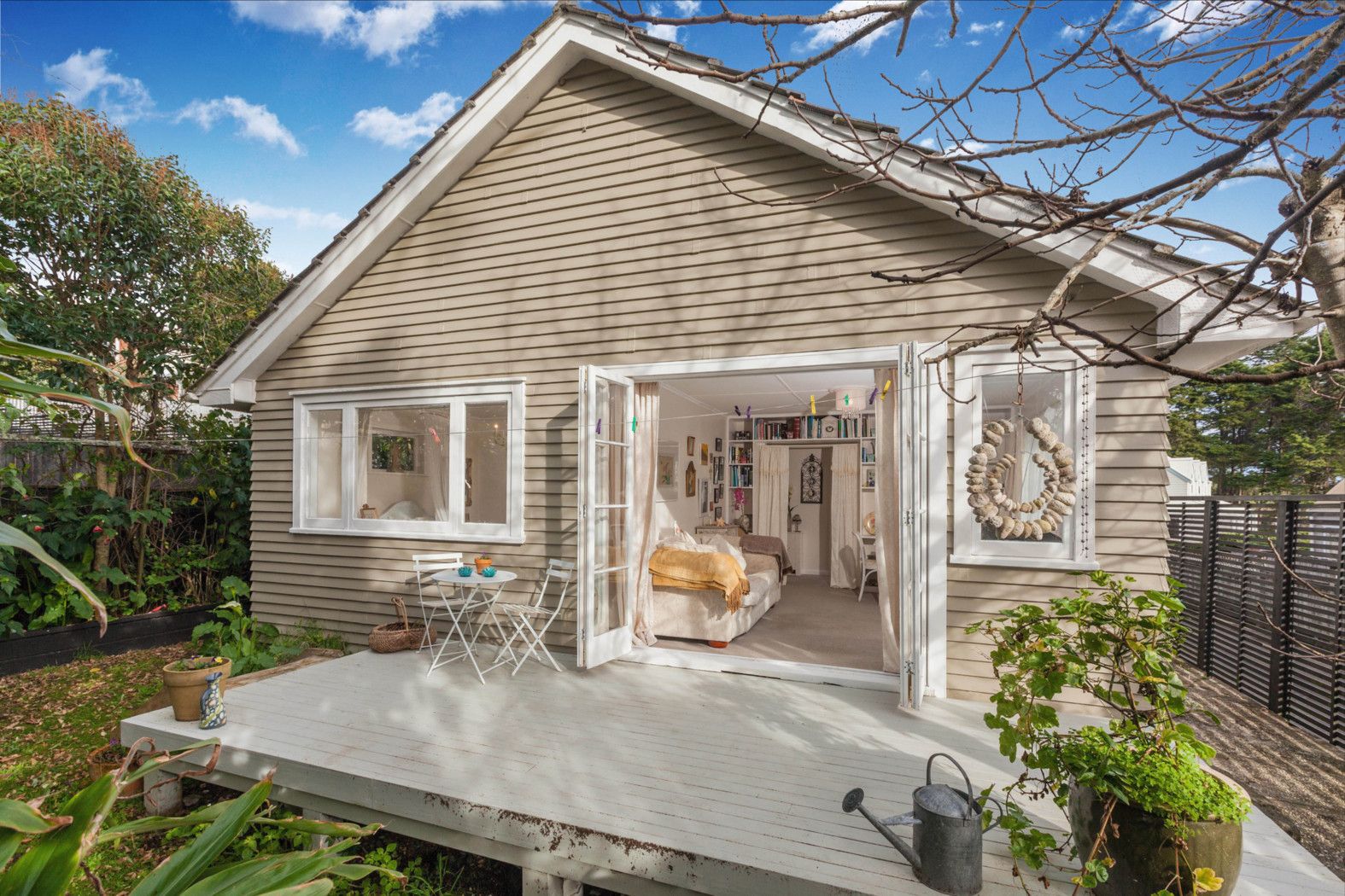 1/42 Fairlands Avenue, WATERVIEW, – Home For Sale • Ray White New Zealand