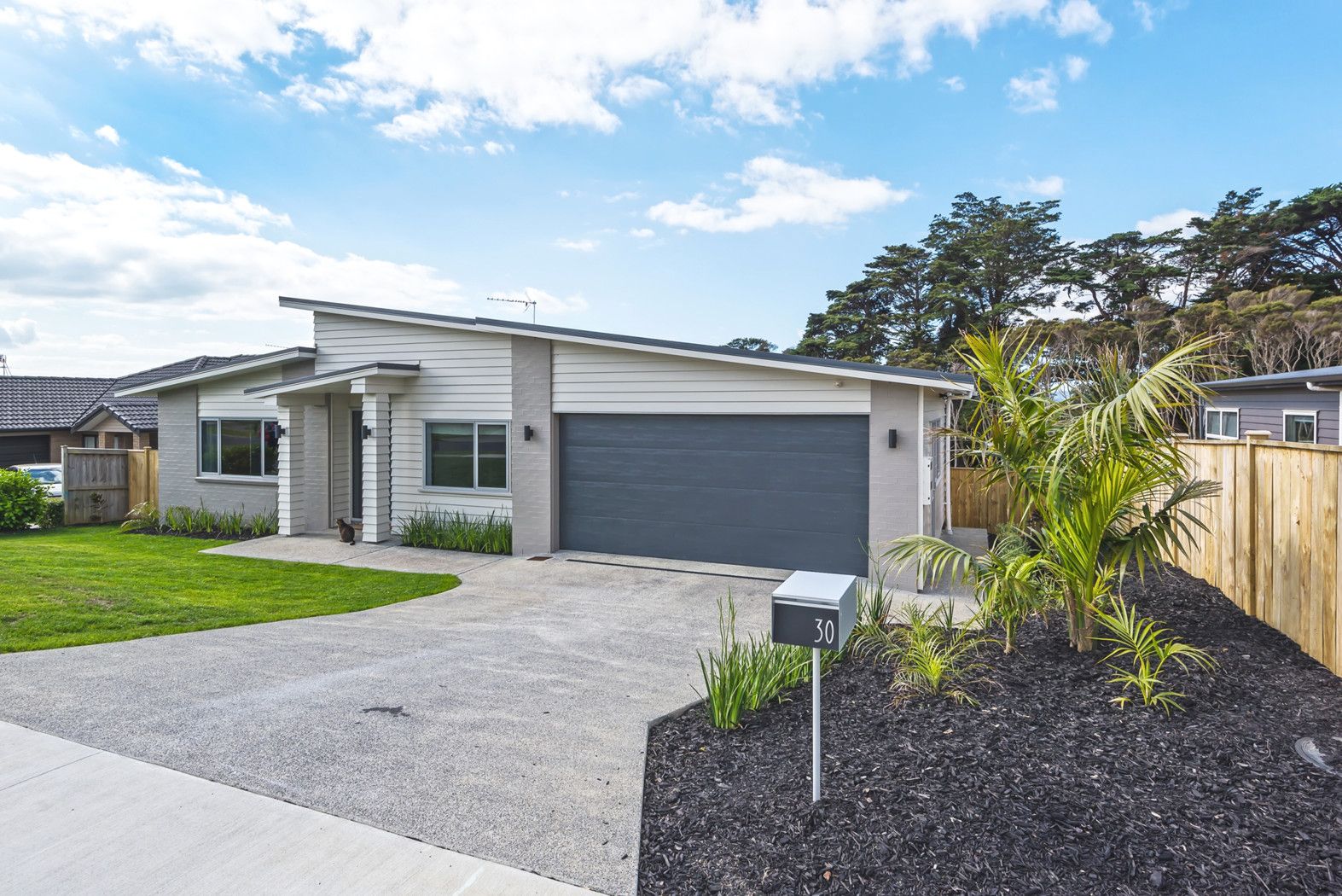 30 Te Puru Drive, MARAETAI, – Home For Sale • Ray White New Zealand