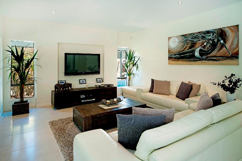 9136 Peter Senior Drive, Hope Island, QLD 4212 - Sold House - Ray White ...