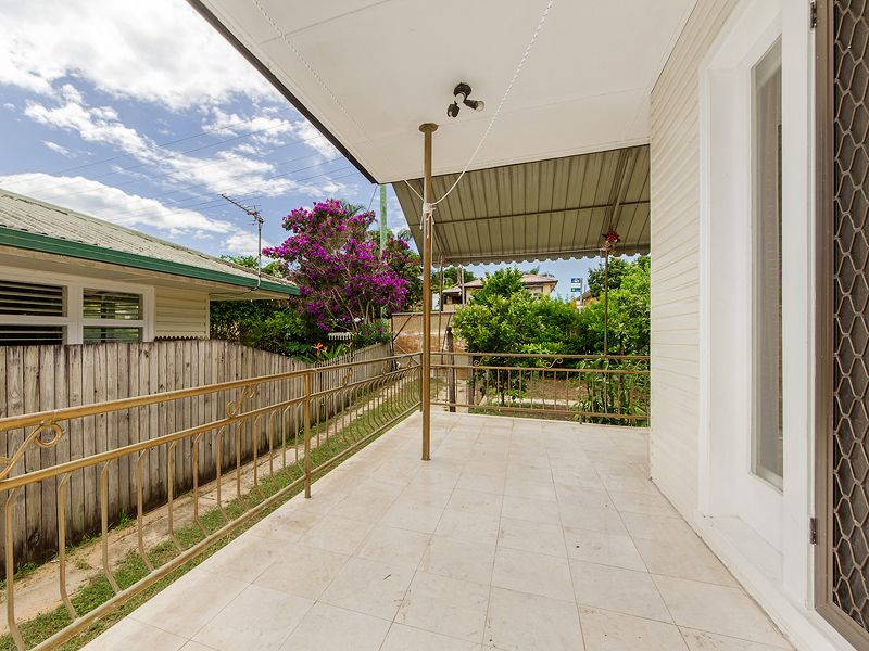 40 Beale Street, Southport, QLD 4215 - Sold House - Ray White Hope Island
