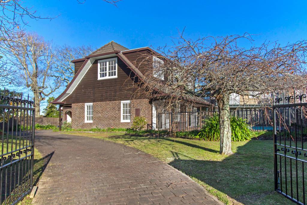 15 Melissa Place, Farm Cove, Manukau City | Real Estate | Ray White New ...