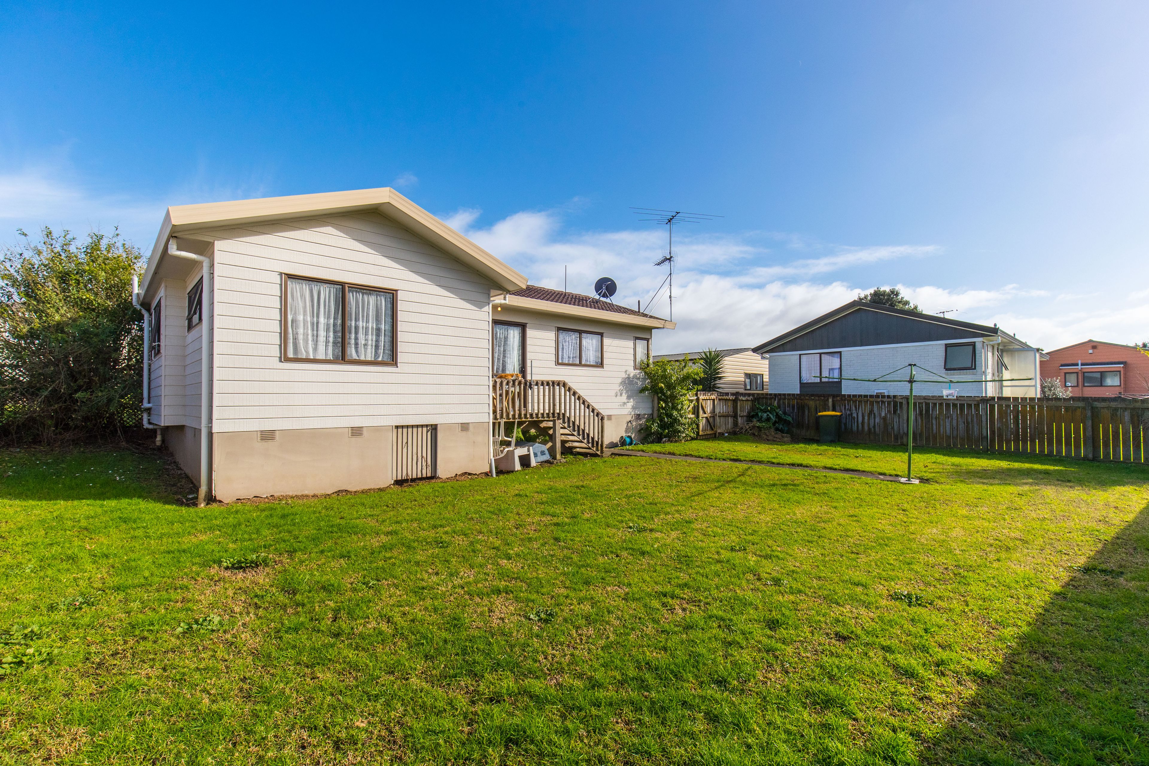 28 Janese Place, Clendon Park, – Home For Sale • Ray White New Zealand
