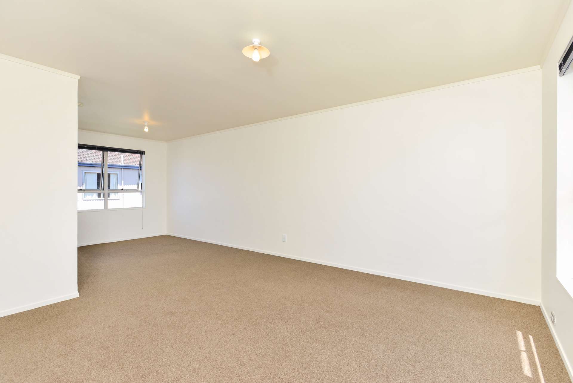 11-57 Pt Chevalier Road, Point Chevalier, Auckland City | Real Estate ...