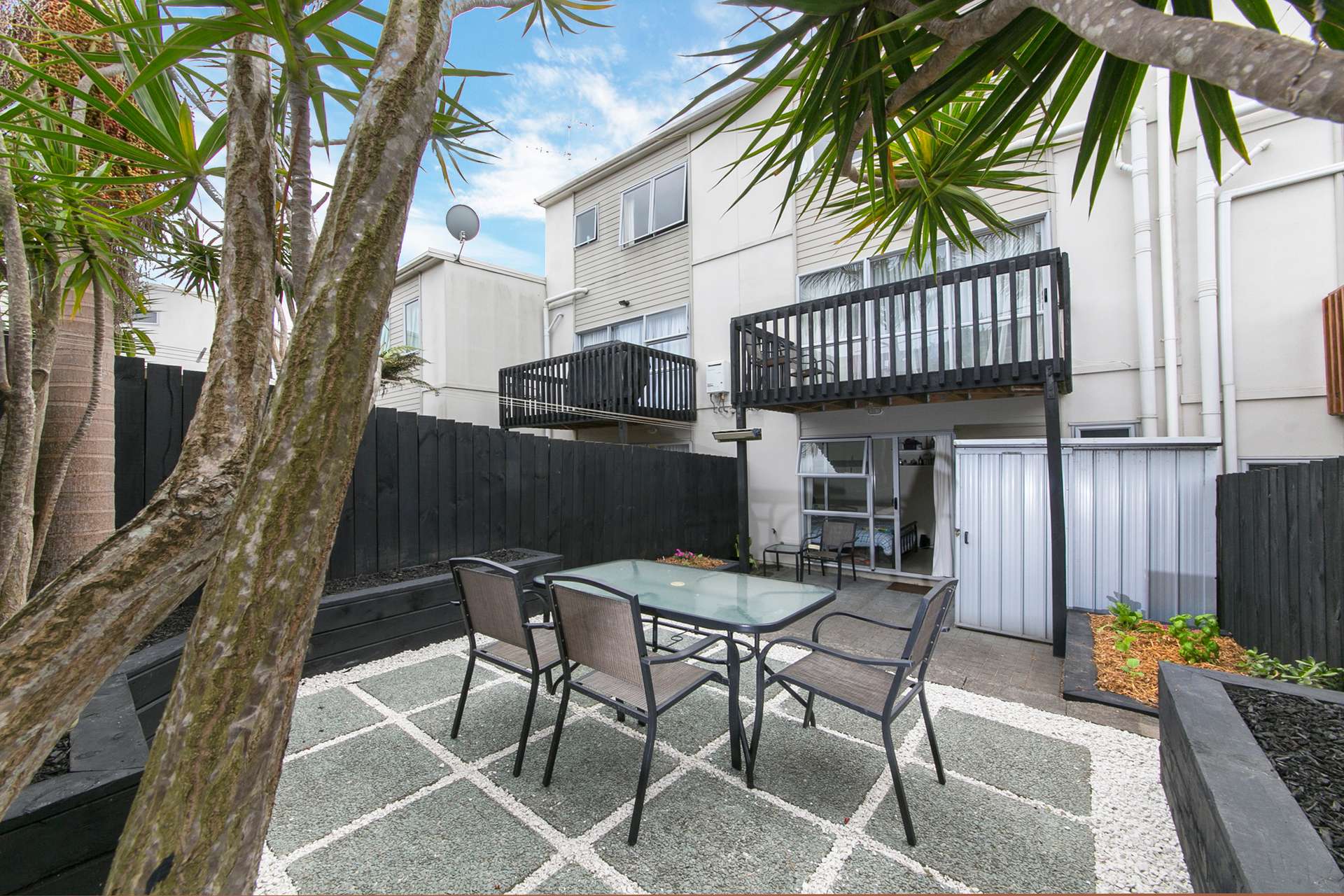 27/218 Captain Springs Road, Onehunga, Auckland City | Real Estate ...