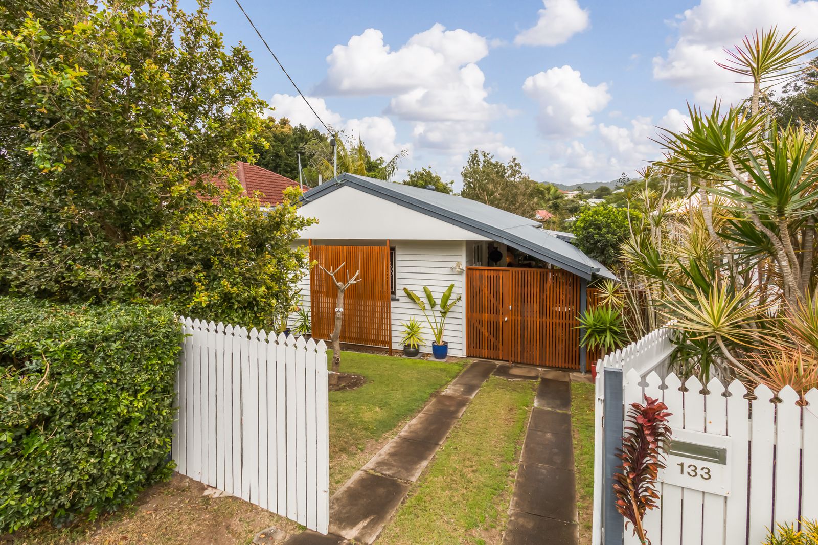 133 Fletcher Parade, Bardon, QLD – Home For Sale • Ray White