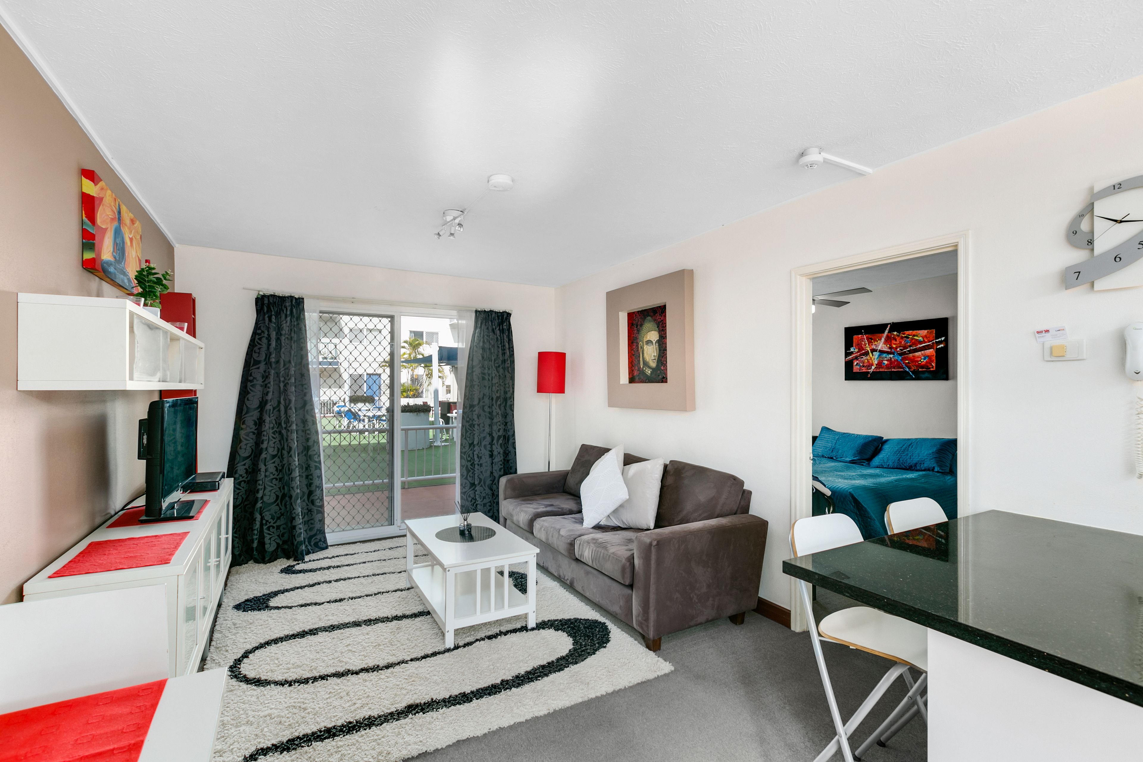 8/69-73 Ferny Avenue, Surfers Paradise, QLD 4217 - Sold Apartment - Ray ...
