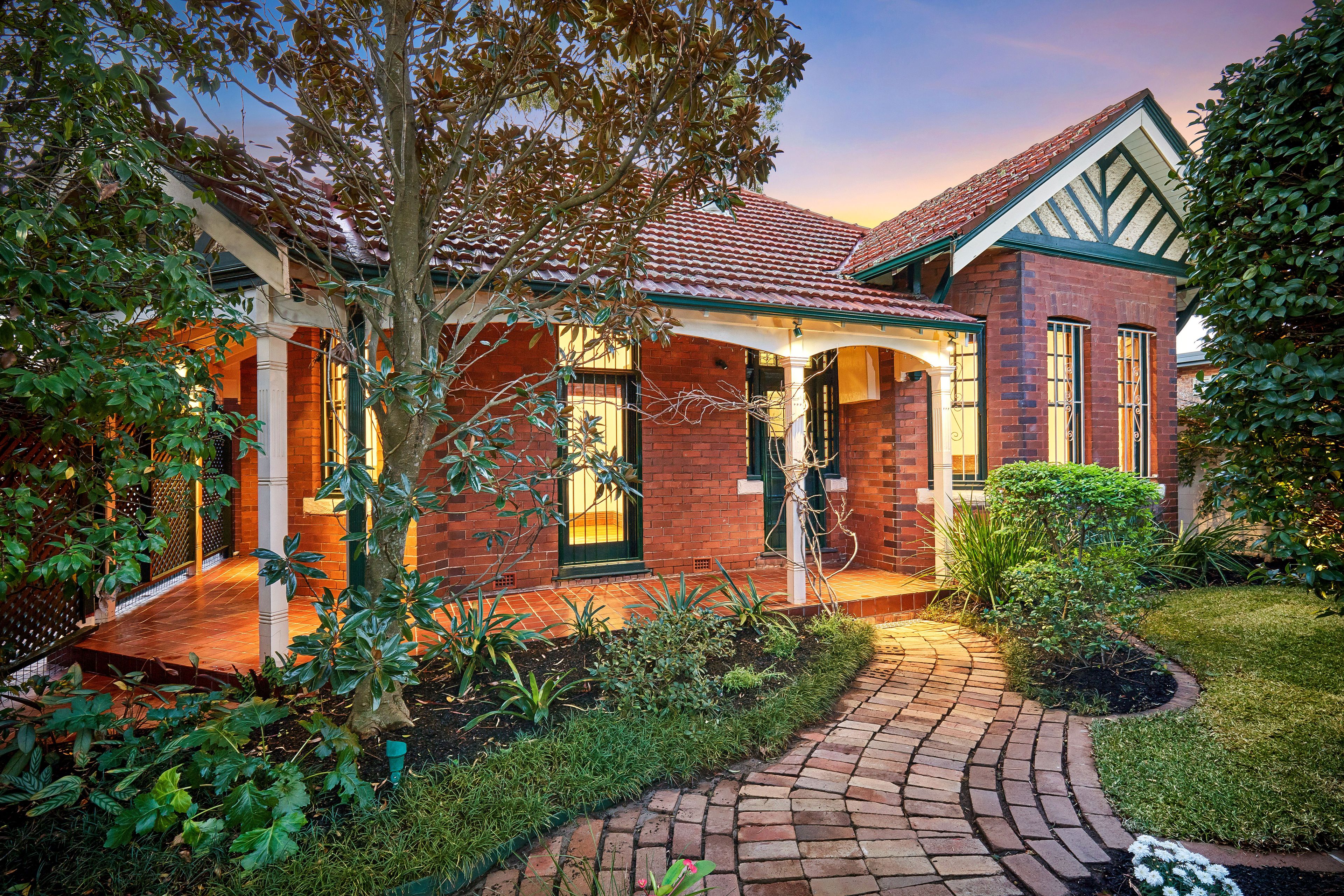 Well Known Mosman Doctor Lists iconic property with Ray White Lower ...