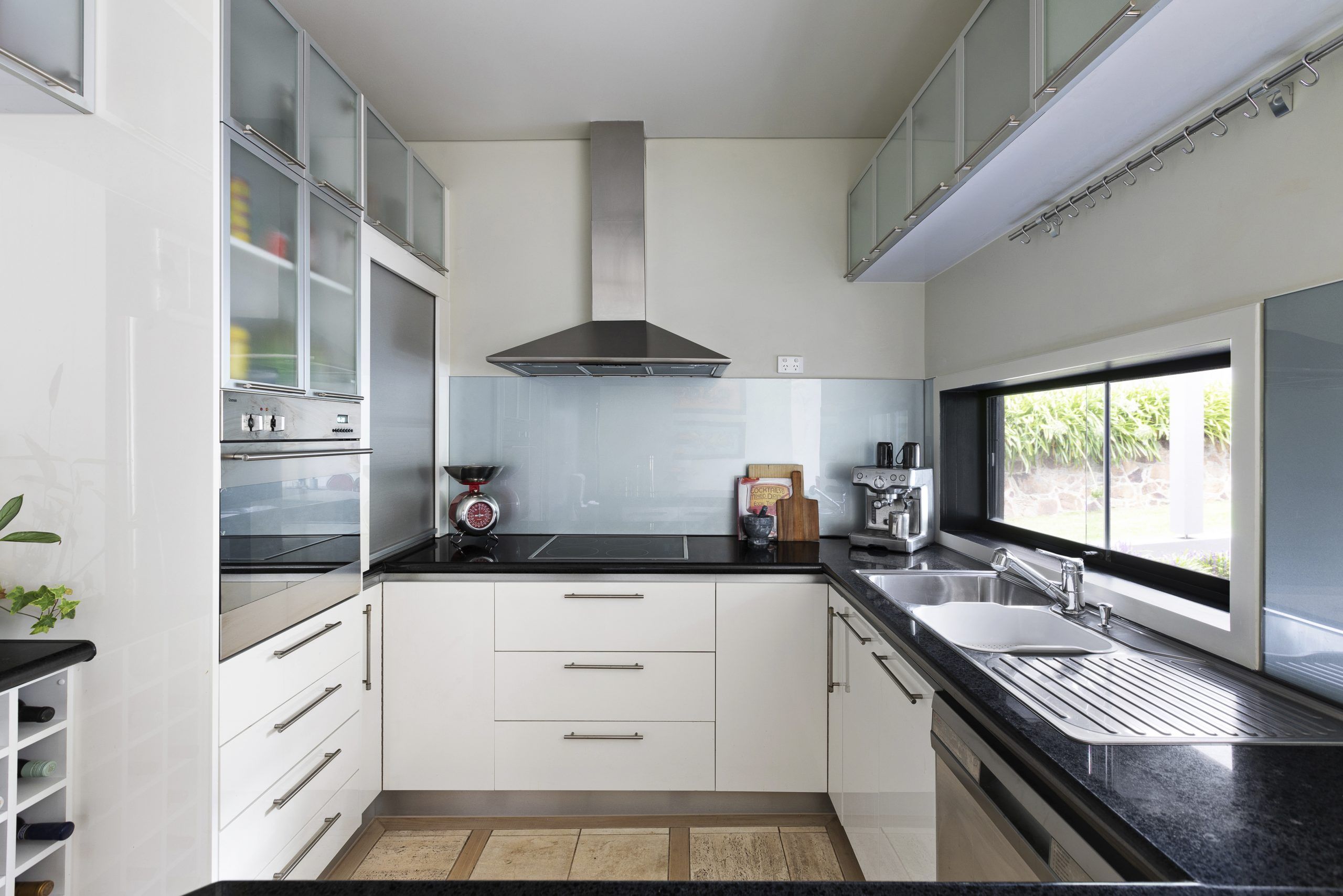5 Ways To Master A Seamless Kitchen Design - News - Ray White Mount Eliza