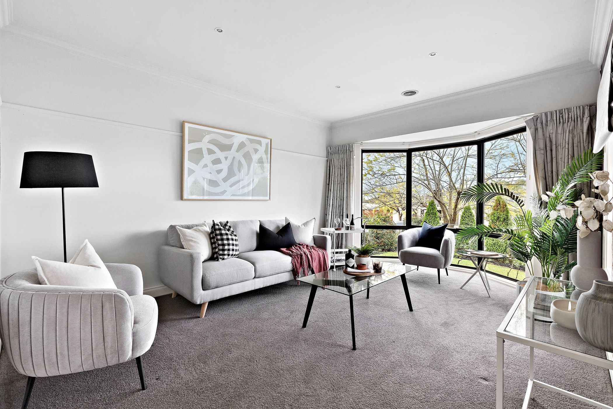 Avoid common decorating mistakes - News - Ray White Frankston