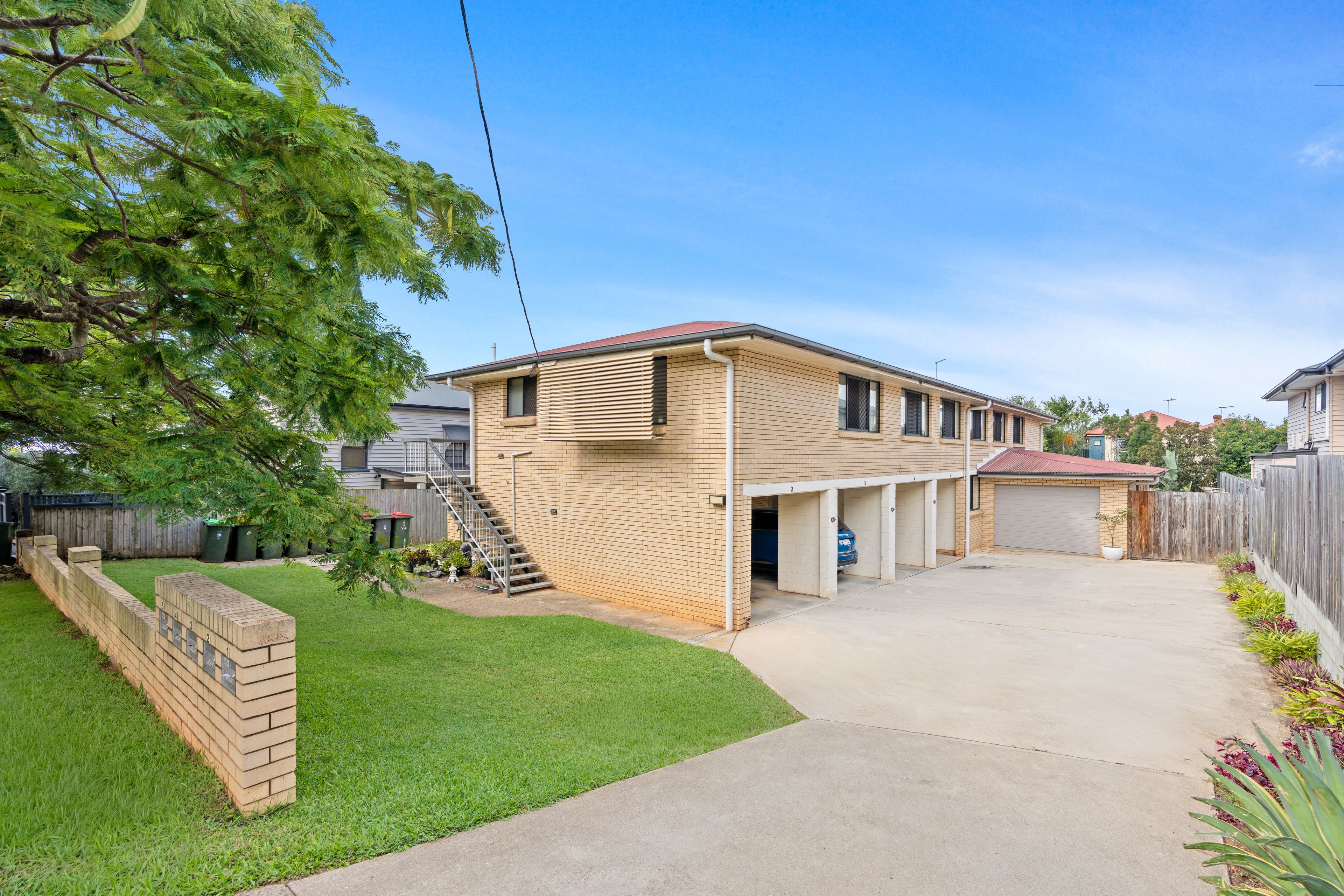 Ray White Springfield | Springfield Lakes