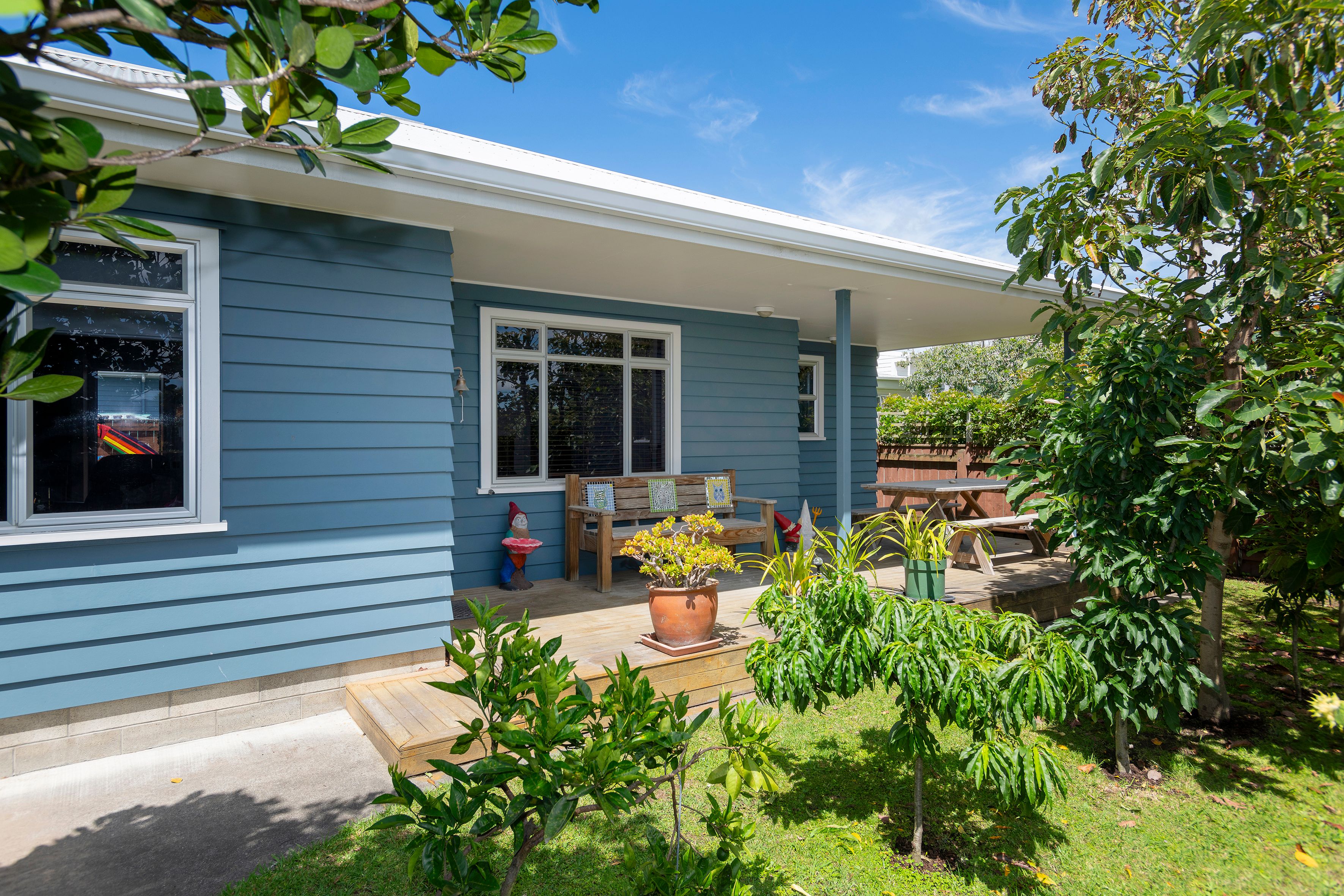 96 Awapuni Road, Awapuni, Gisborne District 4010 - Sold House - Ray ...