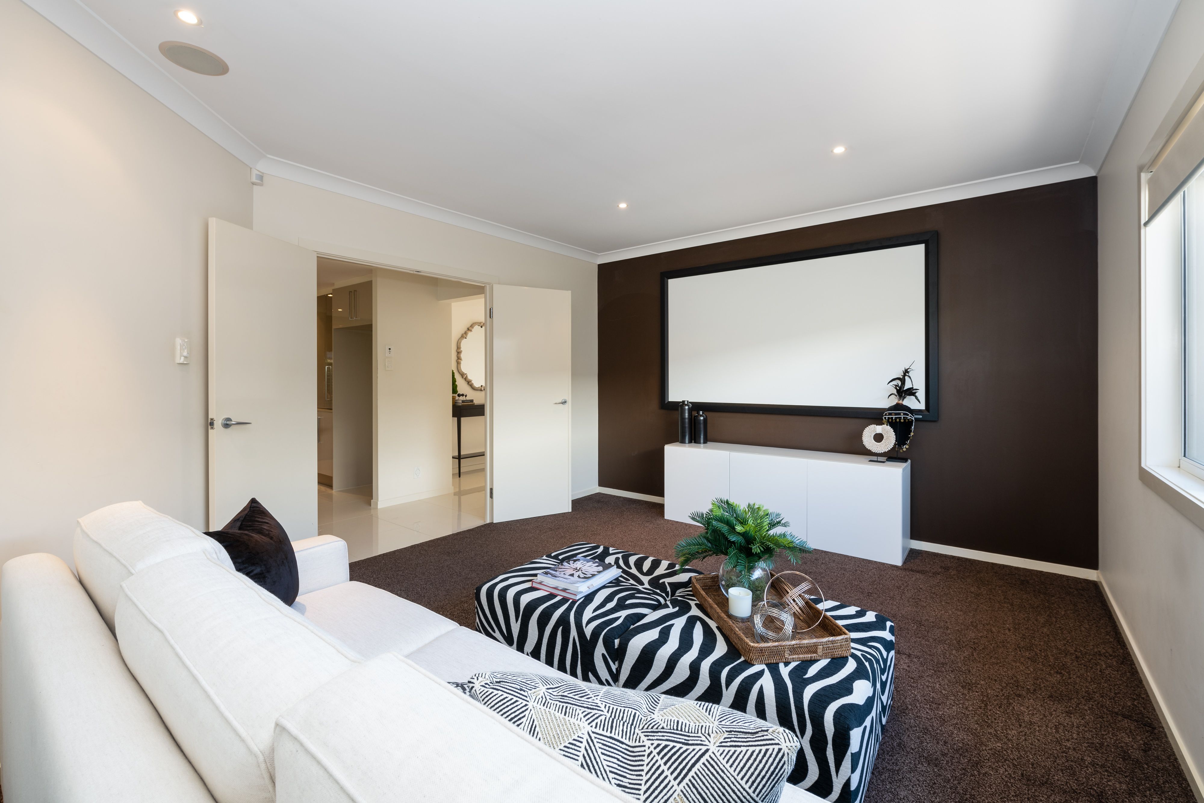 29 Rhodium Crescent, Hope Island, QLD 4212 - Sold House - Ray White ...