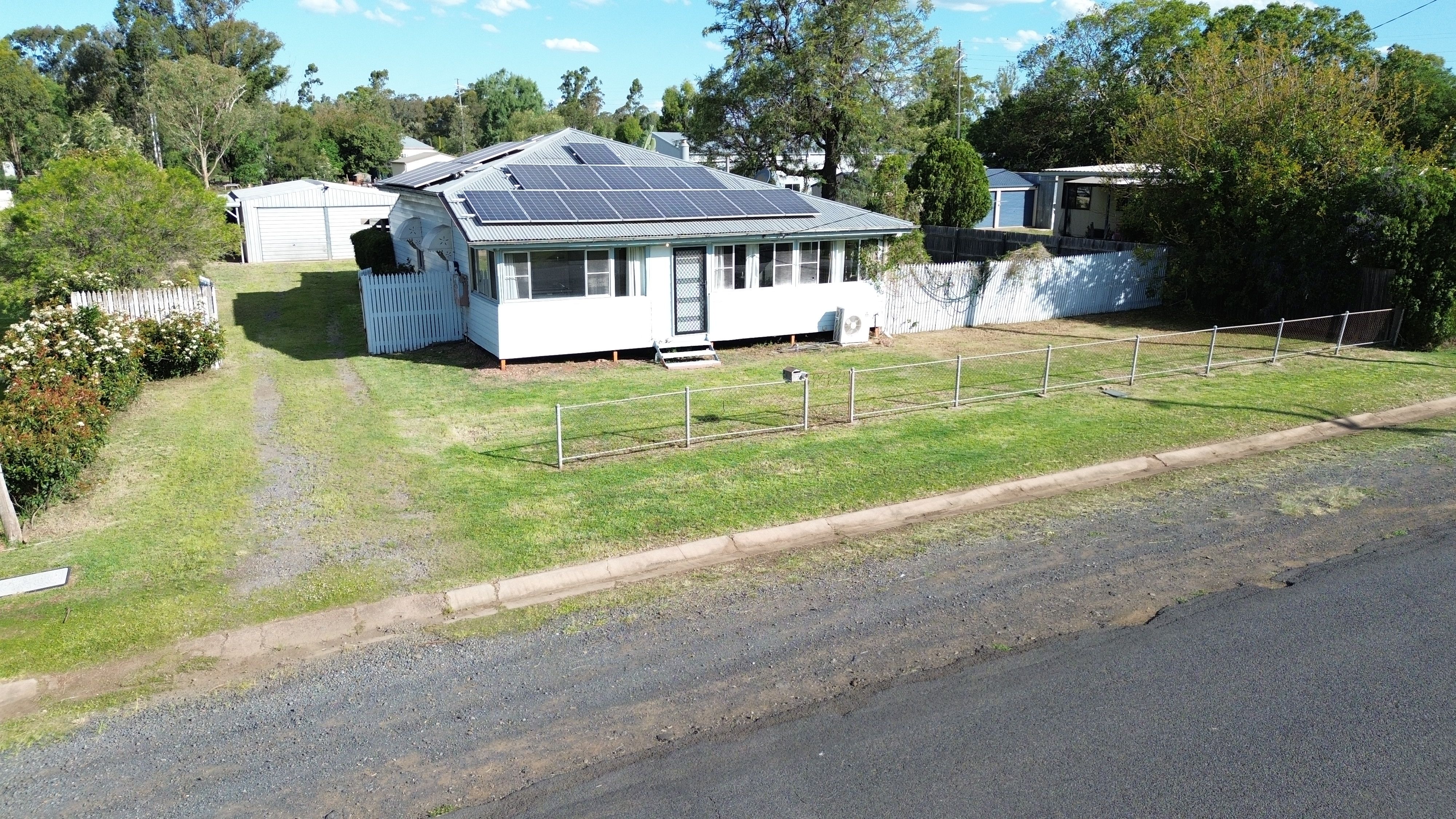 19 West Street, Oakey, QLD 4401 - Sold House - Ray White Rural Oakey