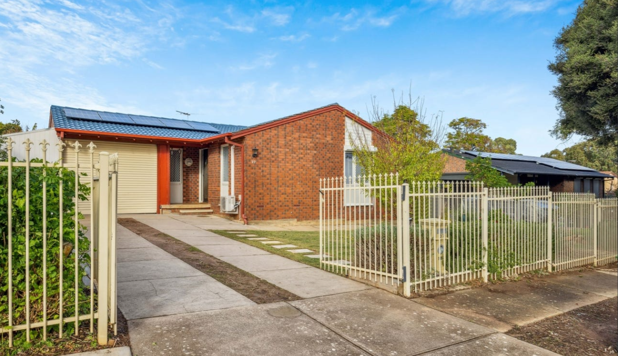 37 Fairview Grove, Hackham West, SA 5163 - Leased House - Ray White ...