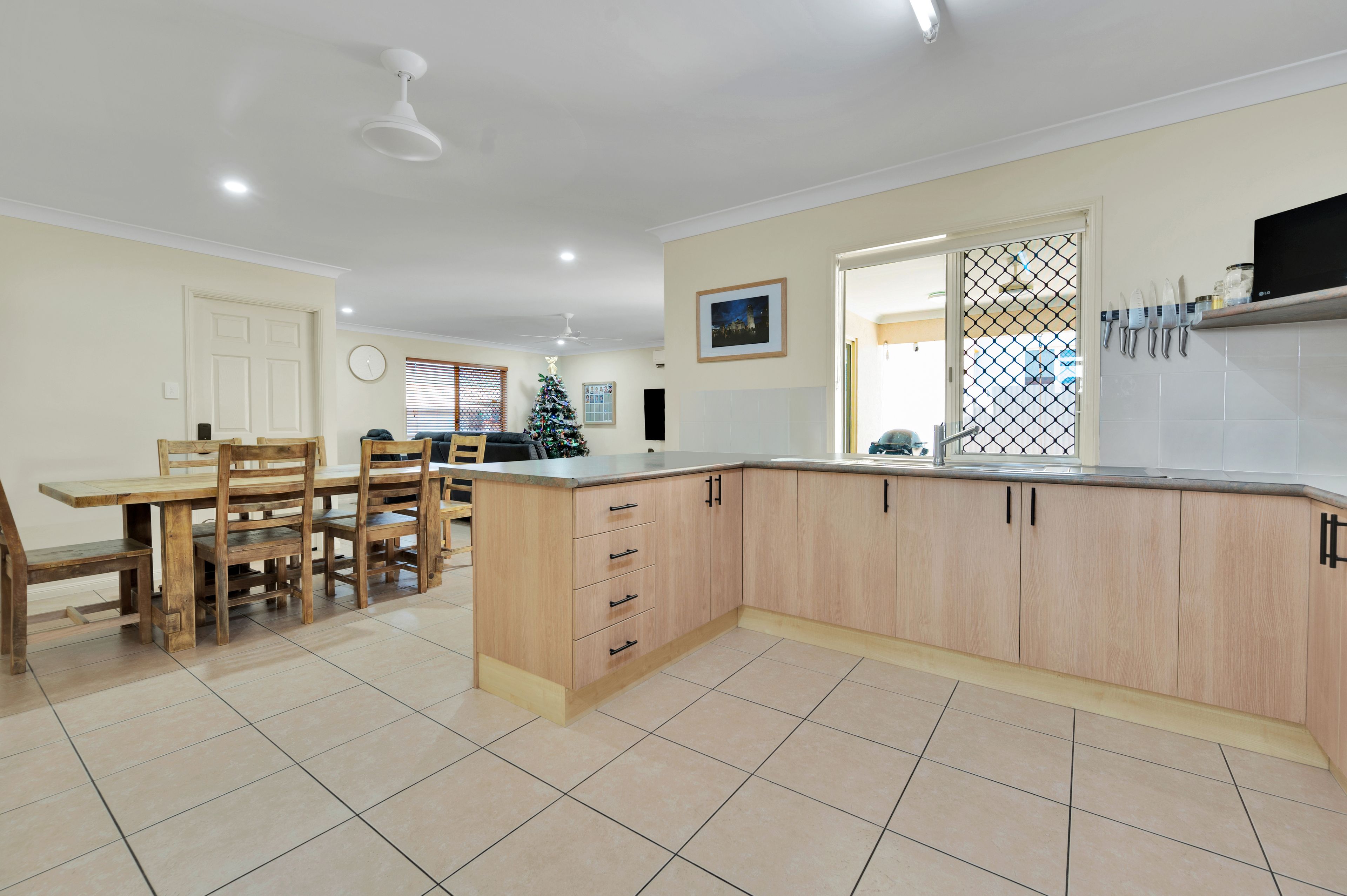 3 Perisher Court, Mount Louisa, QLD 4814 - Sold House - Ray White ...