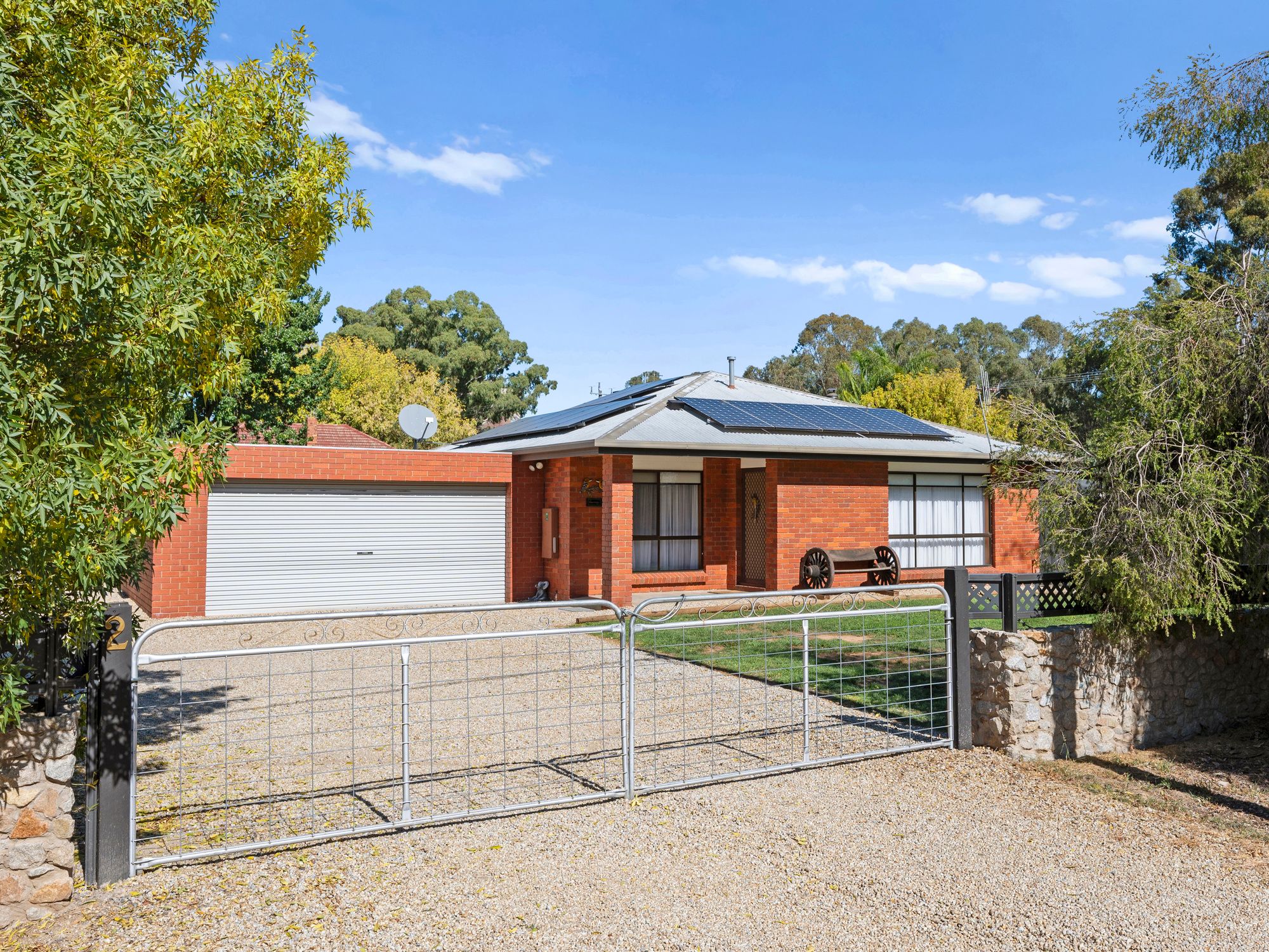 2 McCallum Street, Devenish, VIC 3726 - Sold House - Ray White Benalla