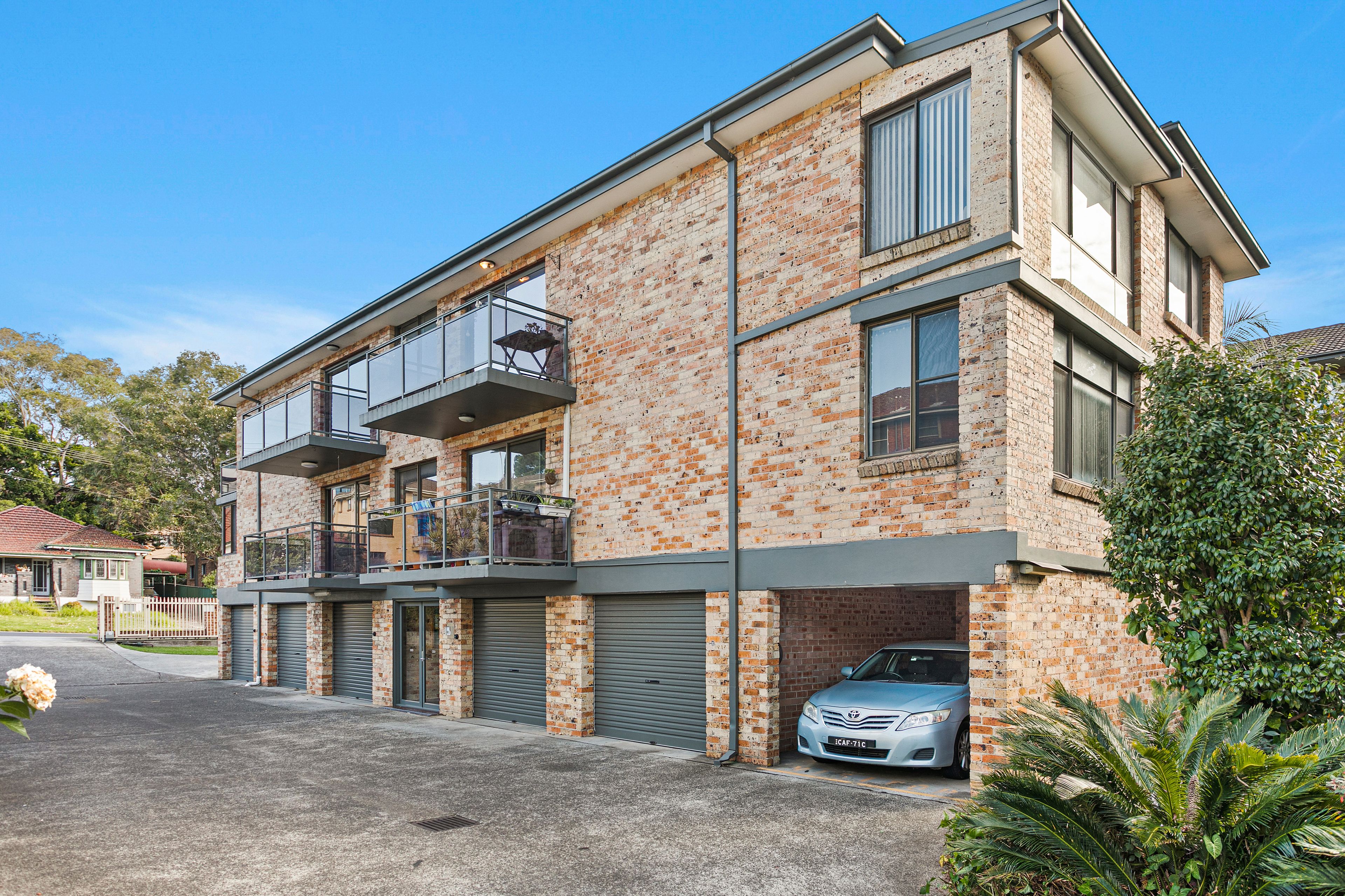 3/58 Bourke Street, North Wollongong, NSW 2500 - Leased Unit - Ray ...