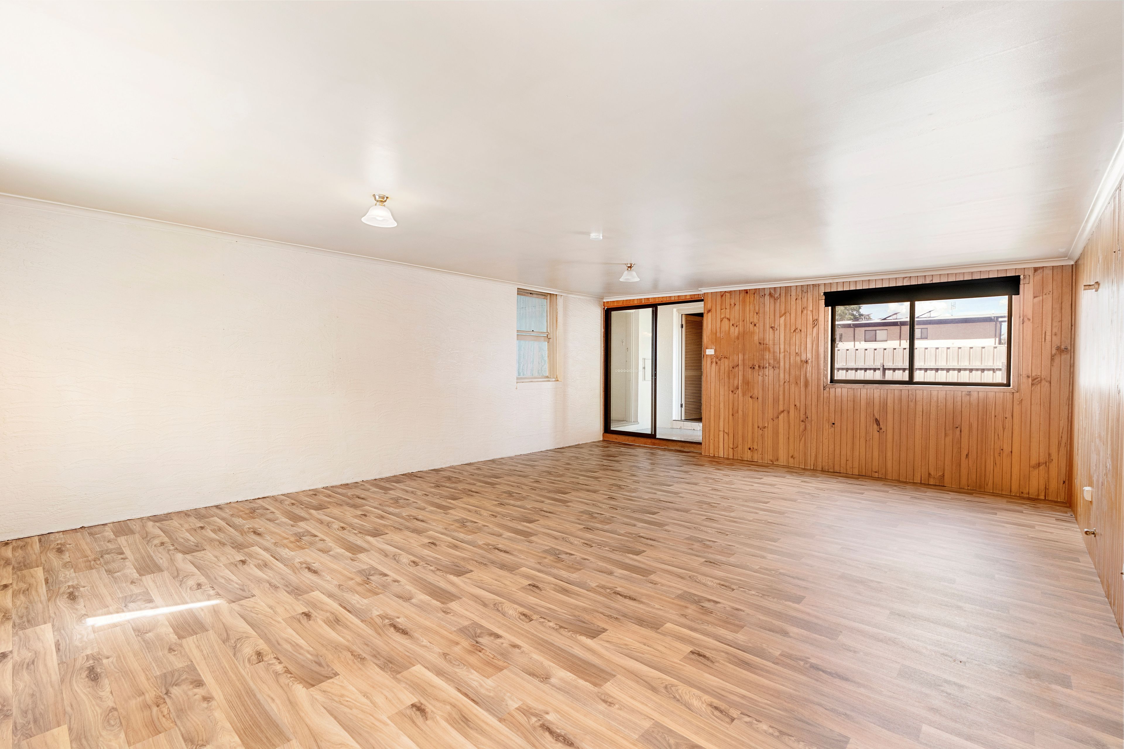 24 Spring Street, Wagga Wagga, NSW 2650 - Sold House - Ray White Wagga ...