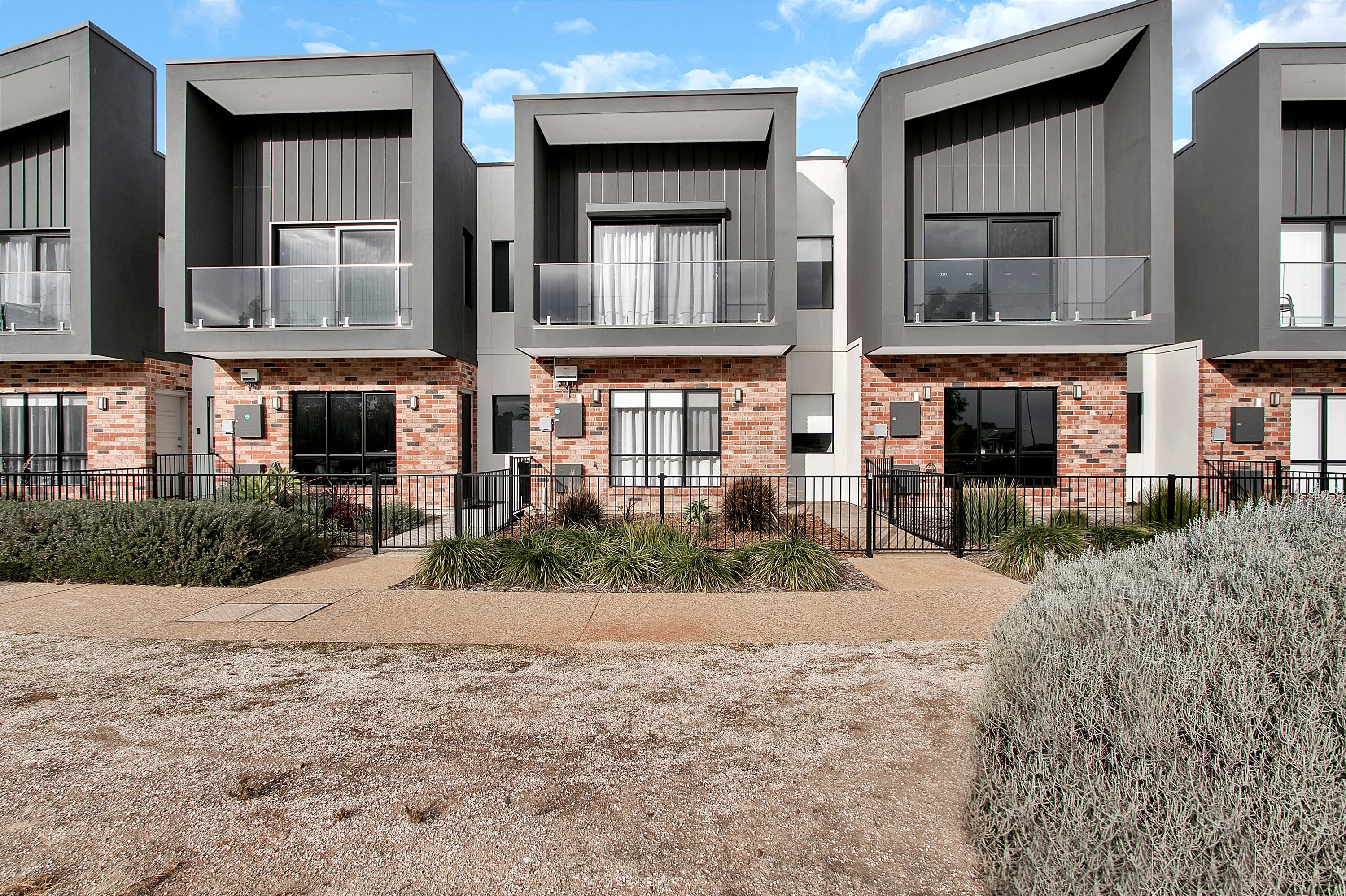 9 Fortana Lane, Angle Vale, SA 5117 - Sold Home - Ray White Barossa ...