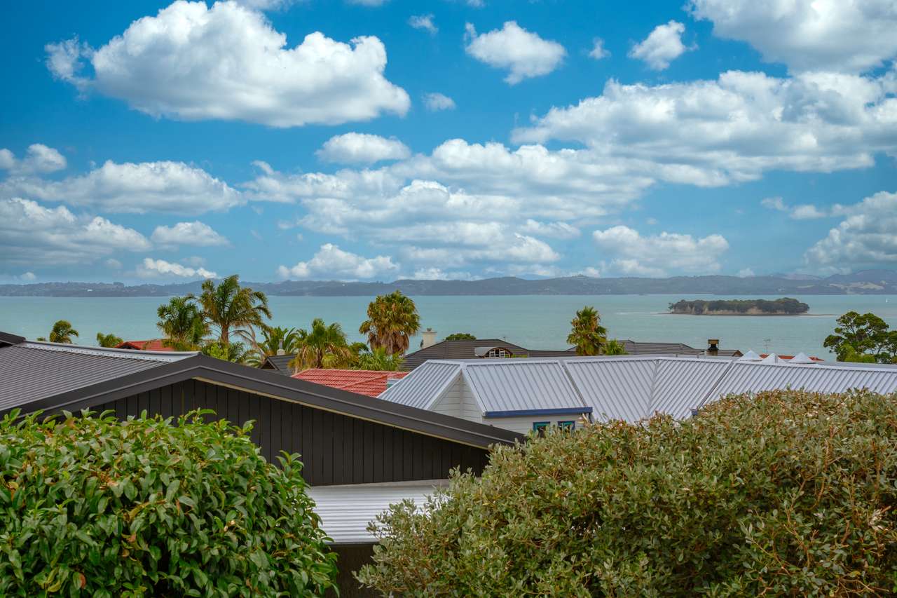 48 Cockle Bay Road, Cockle Bay, Manukau City | Real Estate | Ray White ...