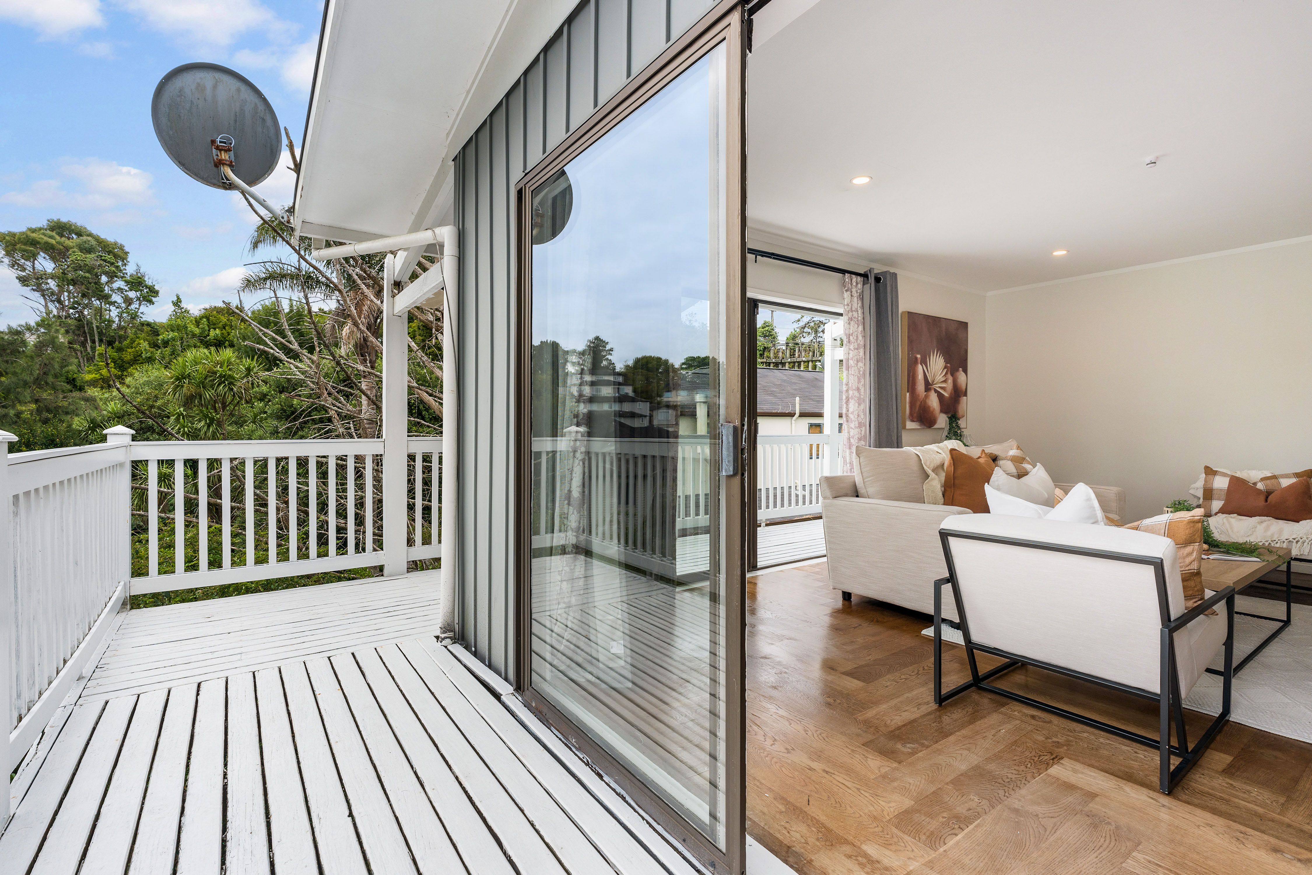 990 East Coast Road, Torbay, North Shore City 0630 - House for Sale ...