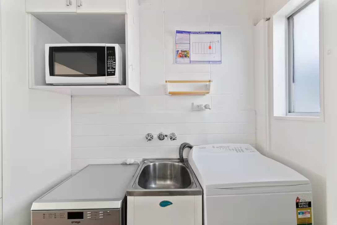 2/23 River Terrace, Surfers Paradise, QLD 4217 - House for Rent - Ray ...