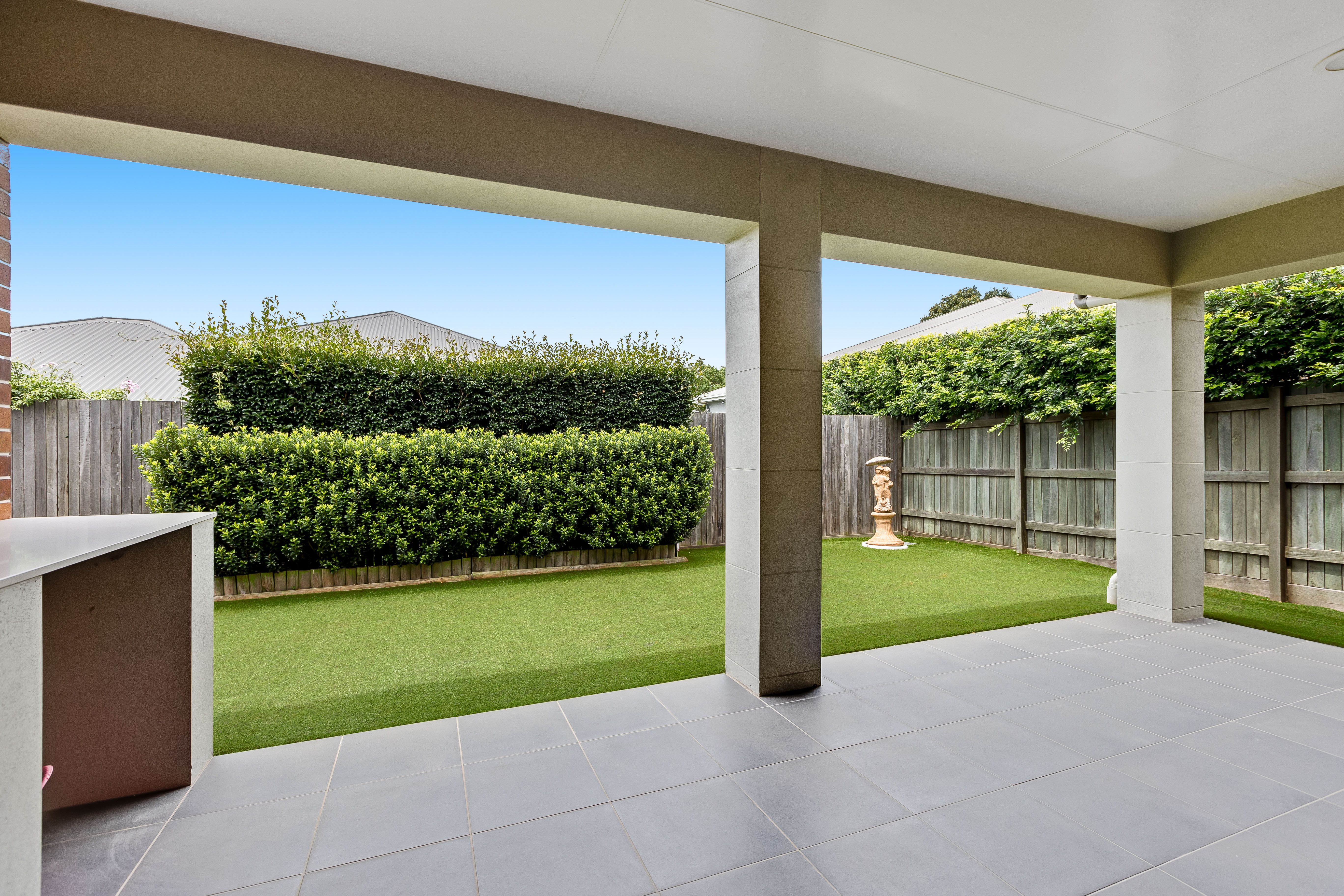 1/135 Spring Street, Middle Ridge, QLD 4350 - Sold Unit - Ray White ...