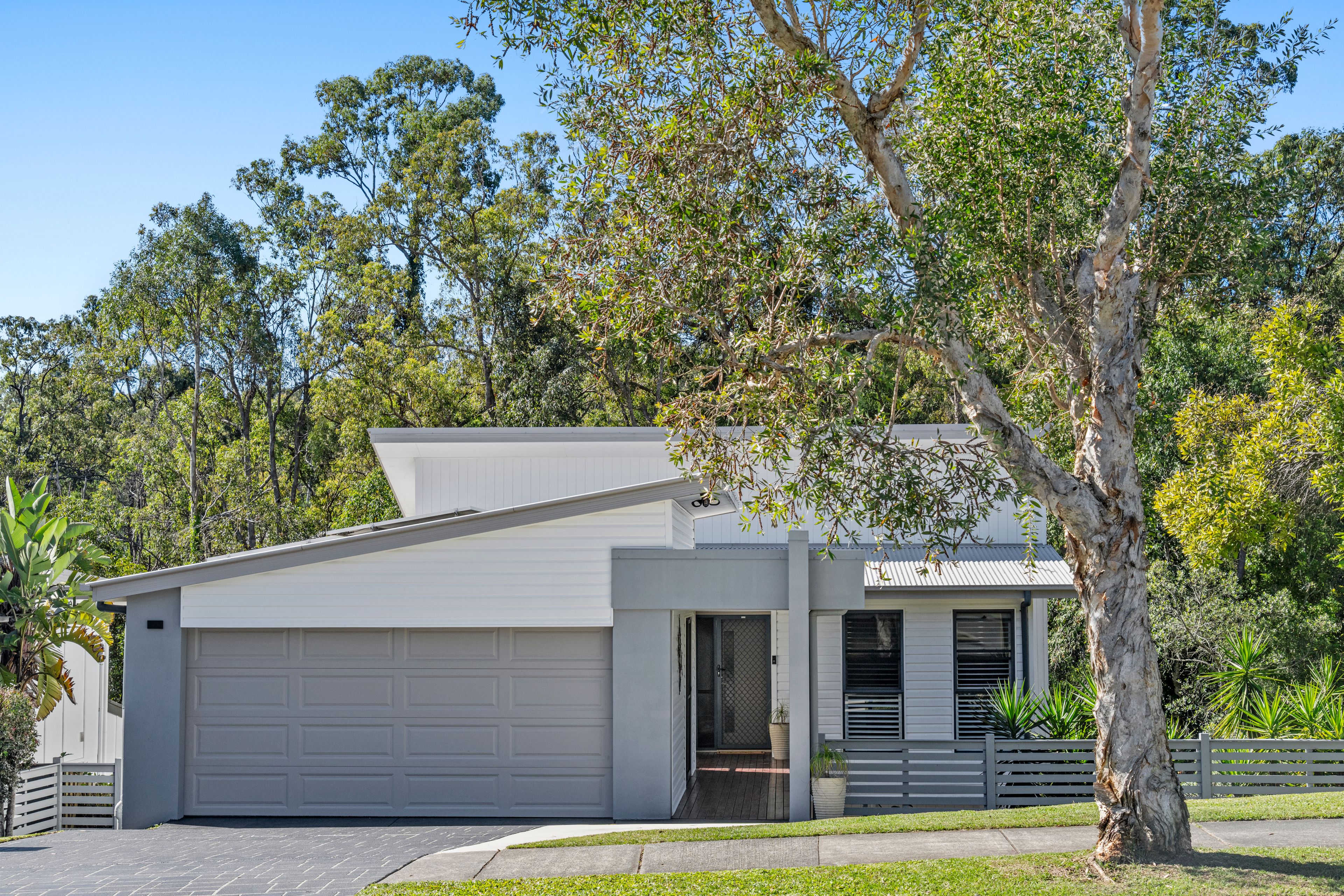 50 Cobb & Co Drive, Oxenford, QLD 4210 - Sold House - Ray White Alliance