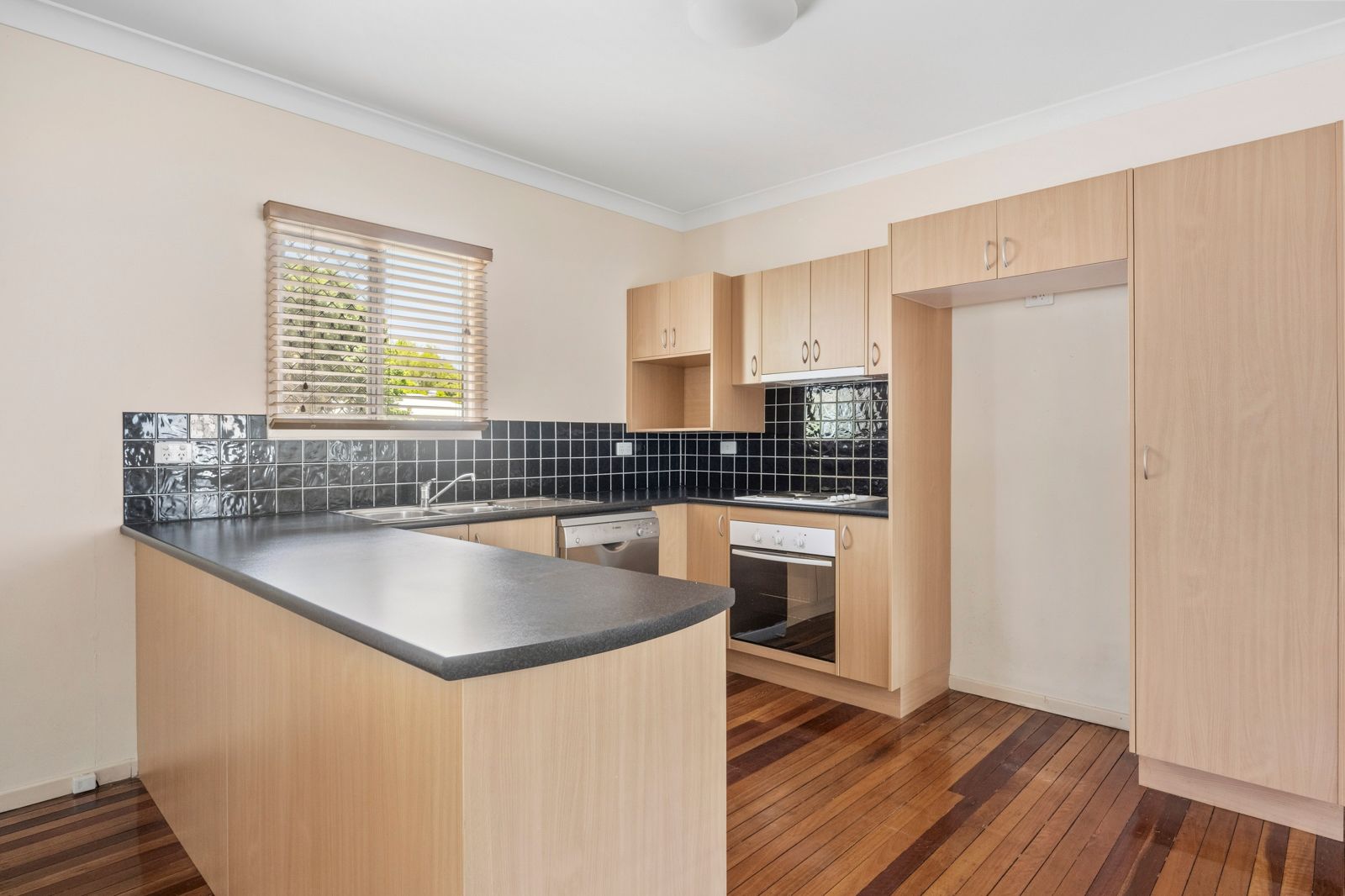 17 Burralong Street, Deagon, QLD 4017 - Leased House - Ray White Aspley