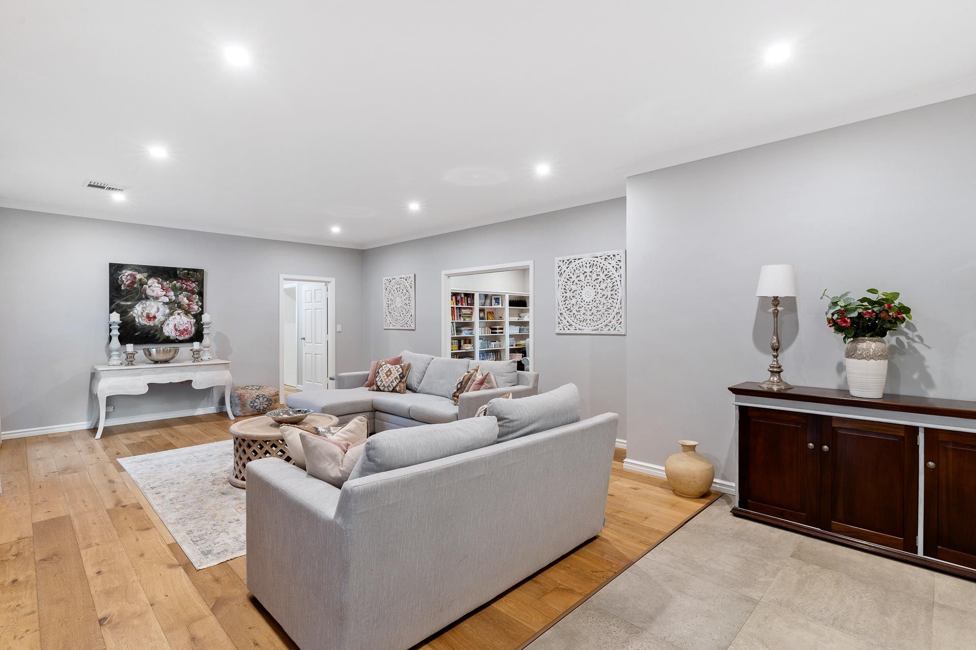 35 John Farrant Drive, Gooseberry Hill, WA 6076 - Sold House - Ray ...