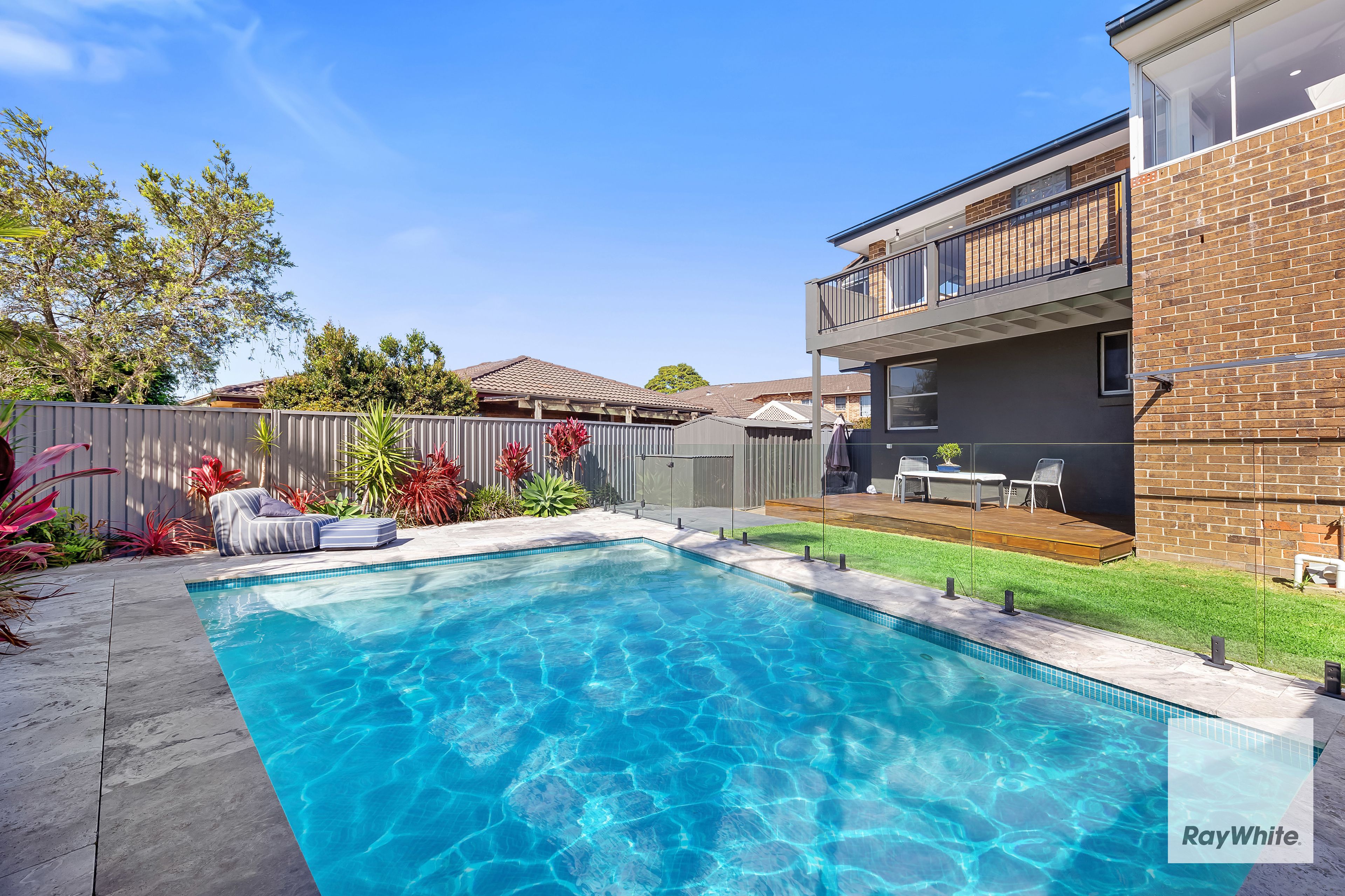 8/17-21 Old Taren Point Road, Taren Point, NSW 2229 - Sold Townhouse ...