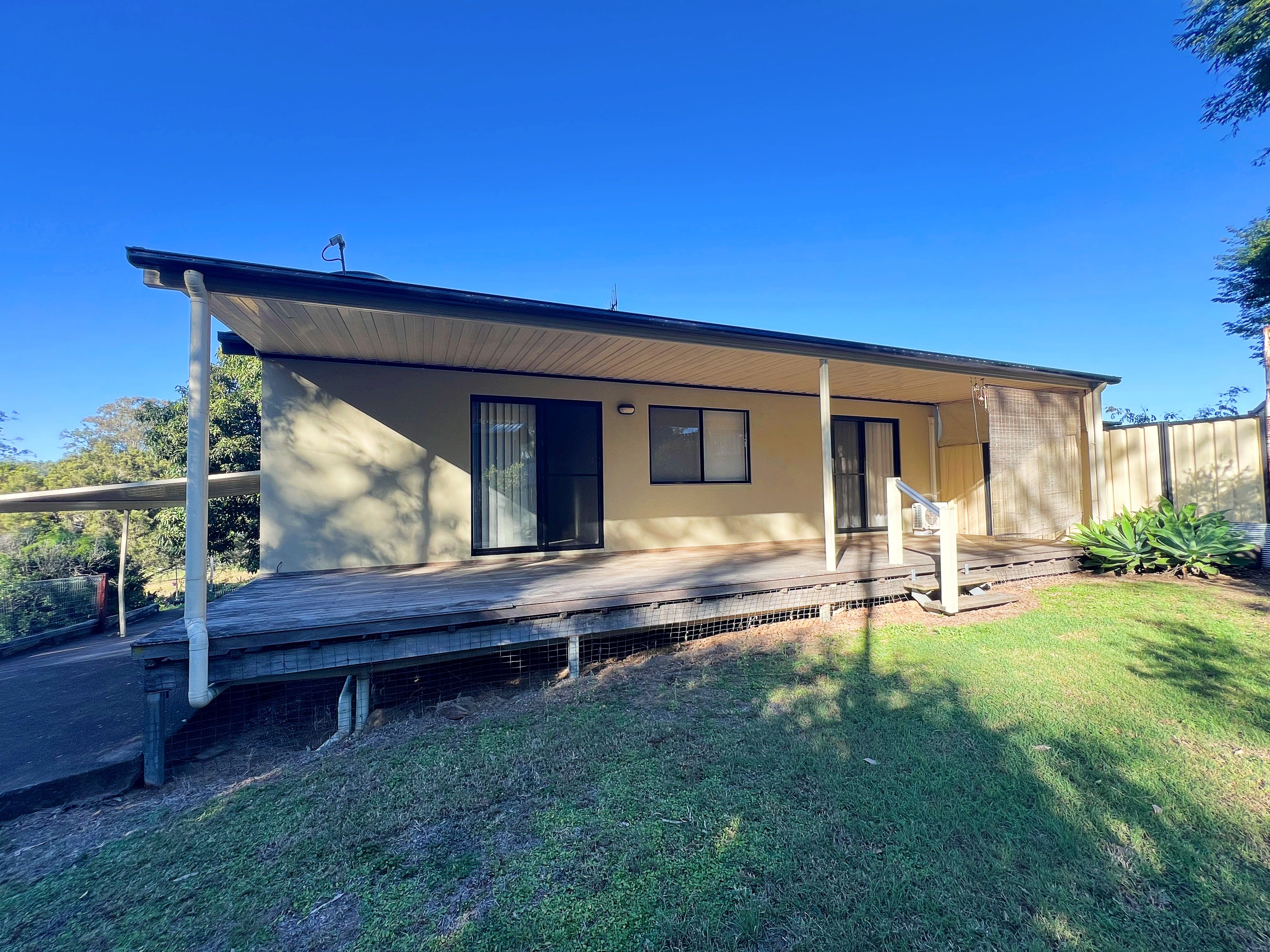 2/12 Elliott Street, Gin Gin, QLD 4671 - Sold Unit - Ray White Bundaberg