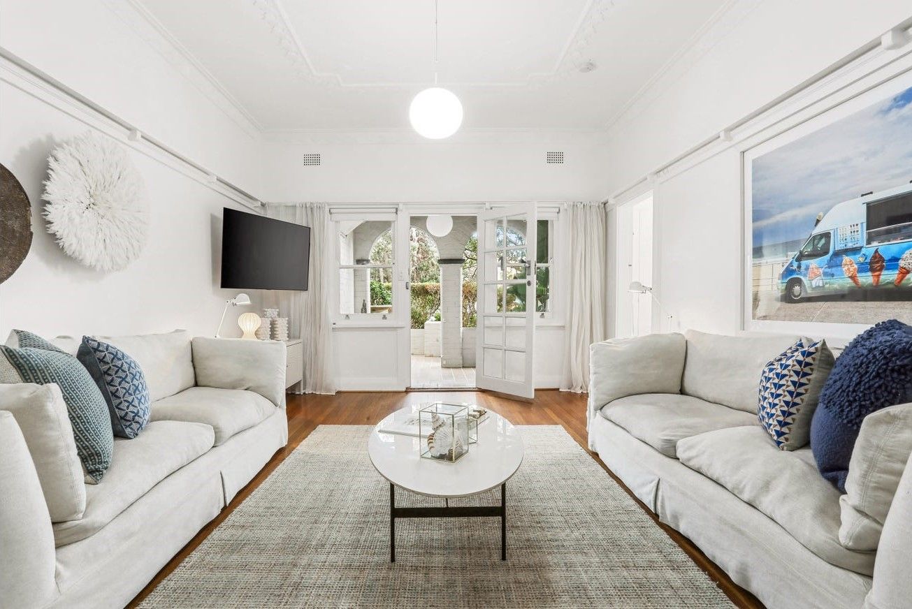 1/8 Hastings Parade, North Bondi, NSW 2026 - Apartment for Rent - Ray ...