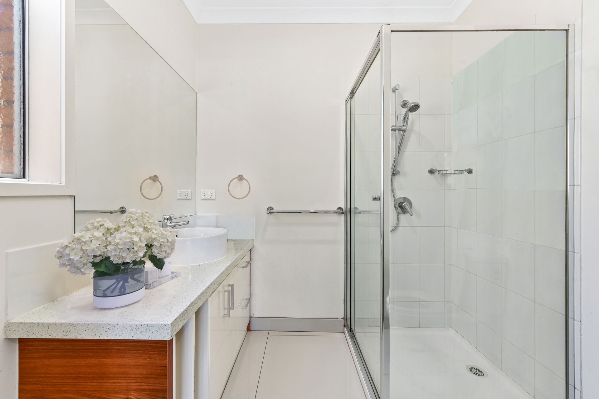 16 Lemon Grove, Cranbourne West, VIC 3977 - Sold House - Ray White Judd ...