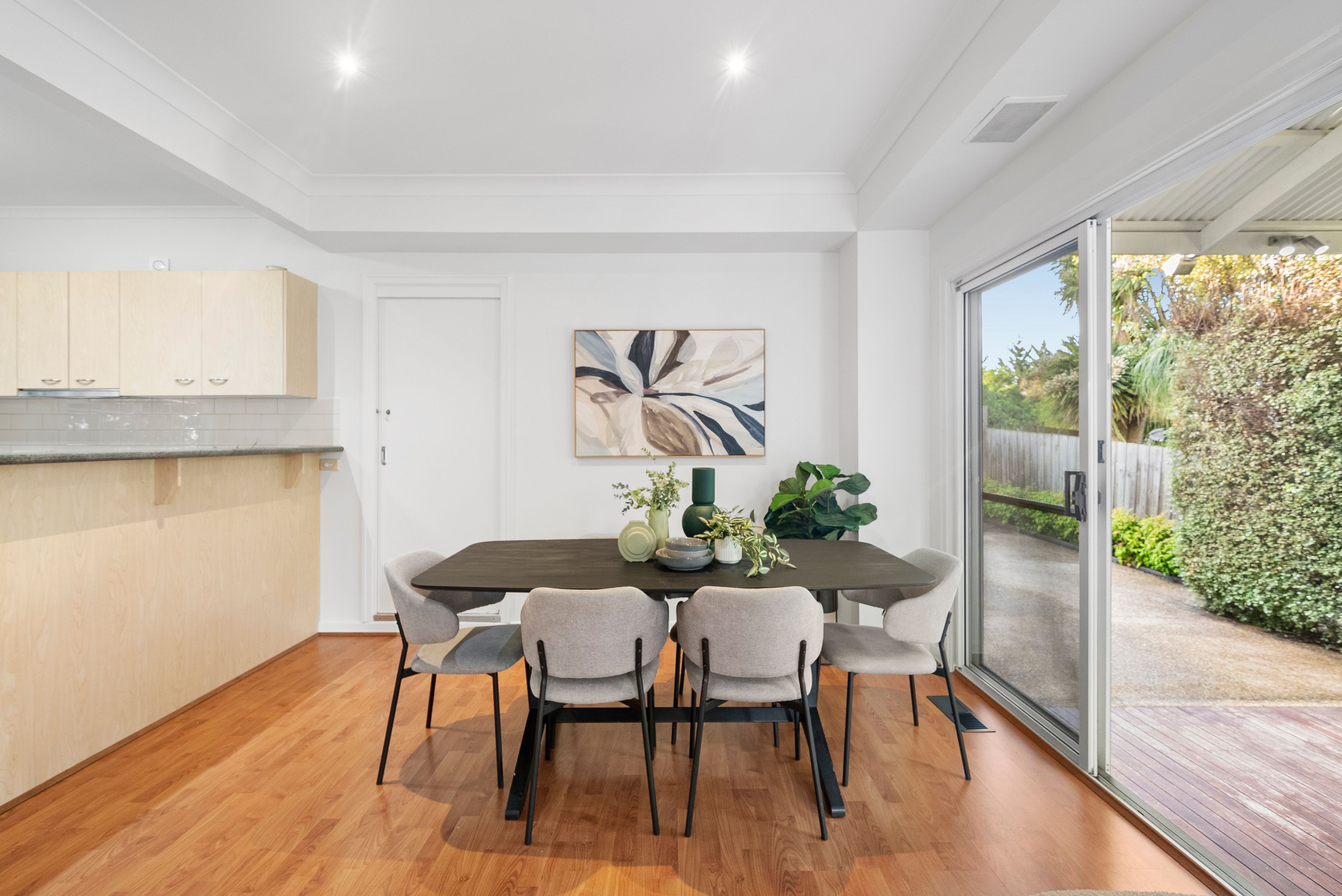1/25 Bales Street, Ferntree Gully, VIC 3156 - Sold Townhouse - Ray ...