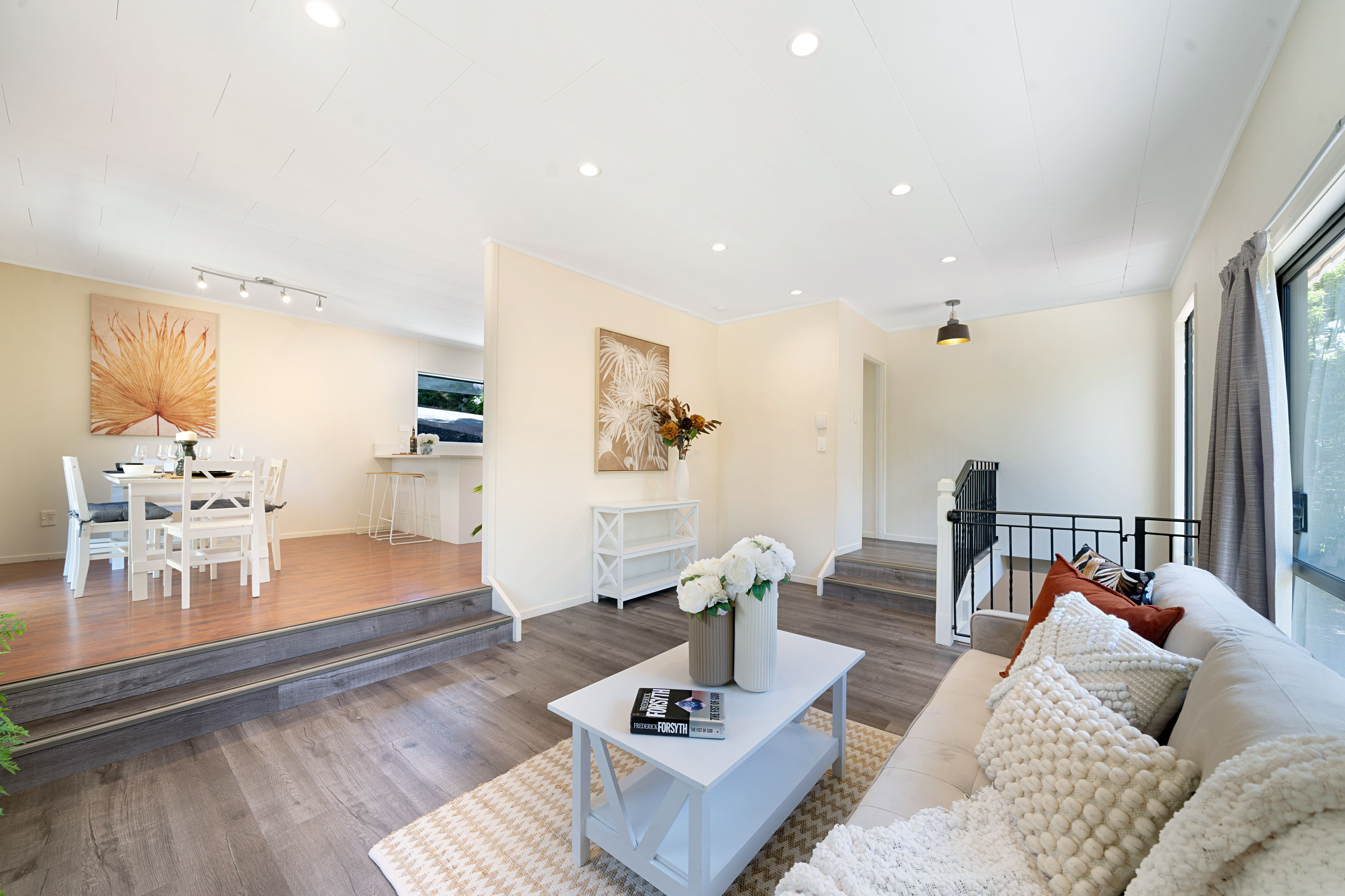 19 Clearview Heights, Ranui, Waitakere City 0612 - Sold House - NorthWest
