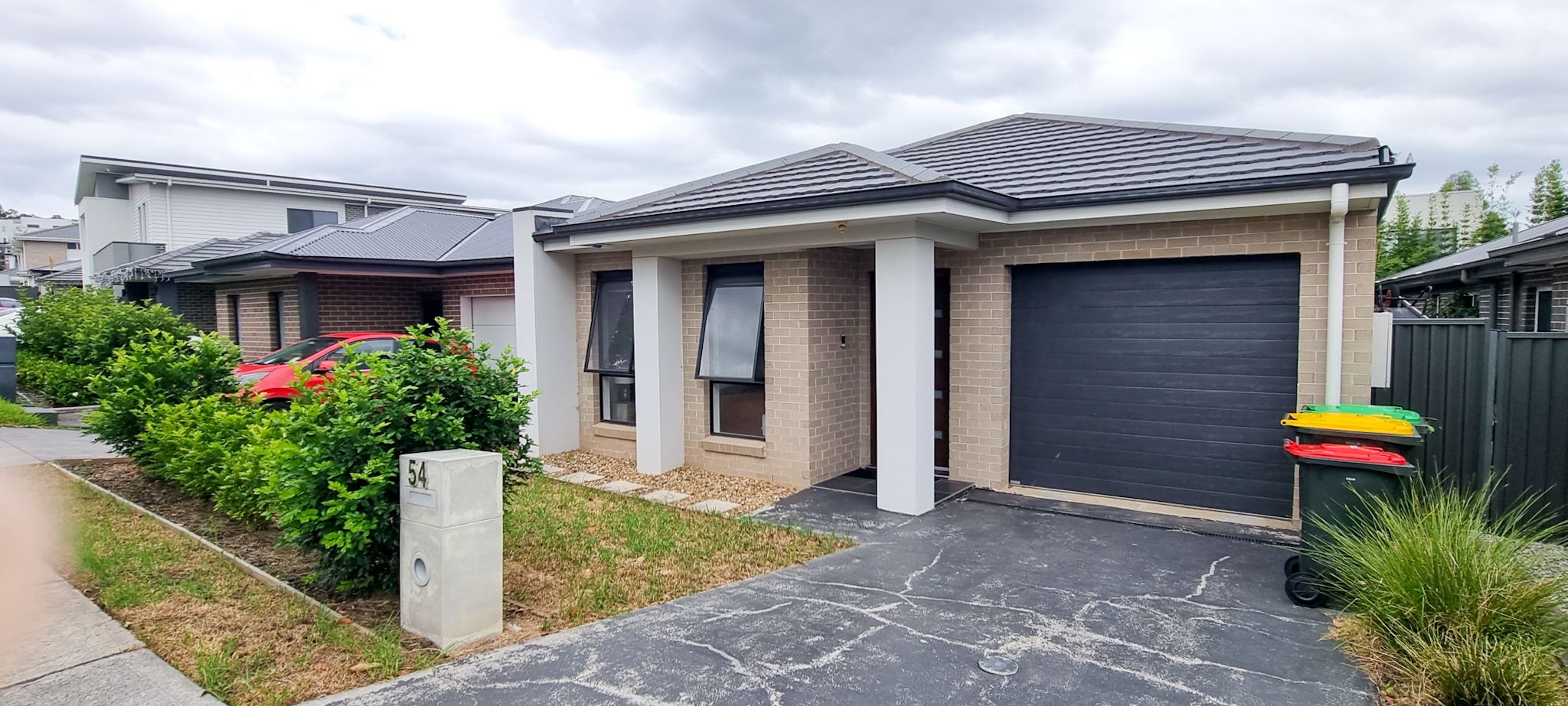 54 Fairbrother Avenue, Denham Court, NSW 2565 - Leased House - Ray ...