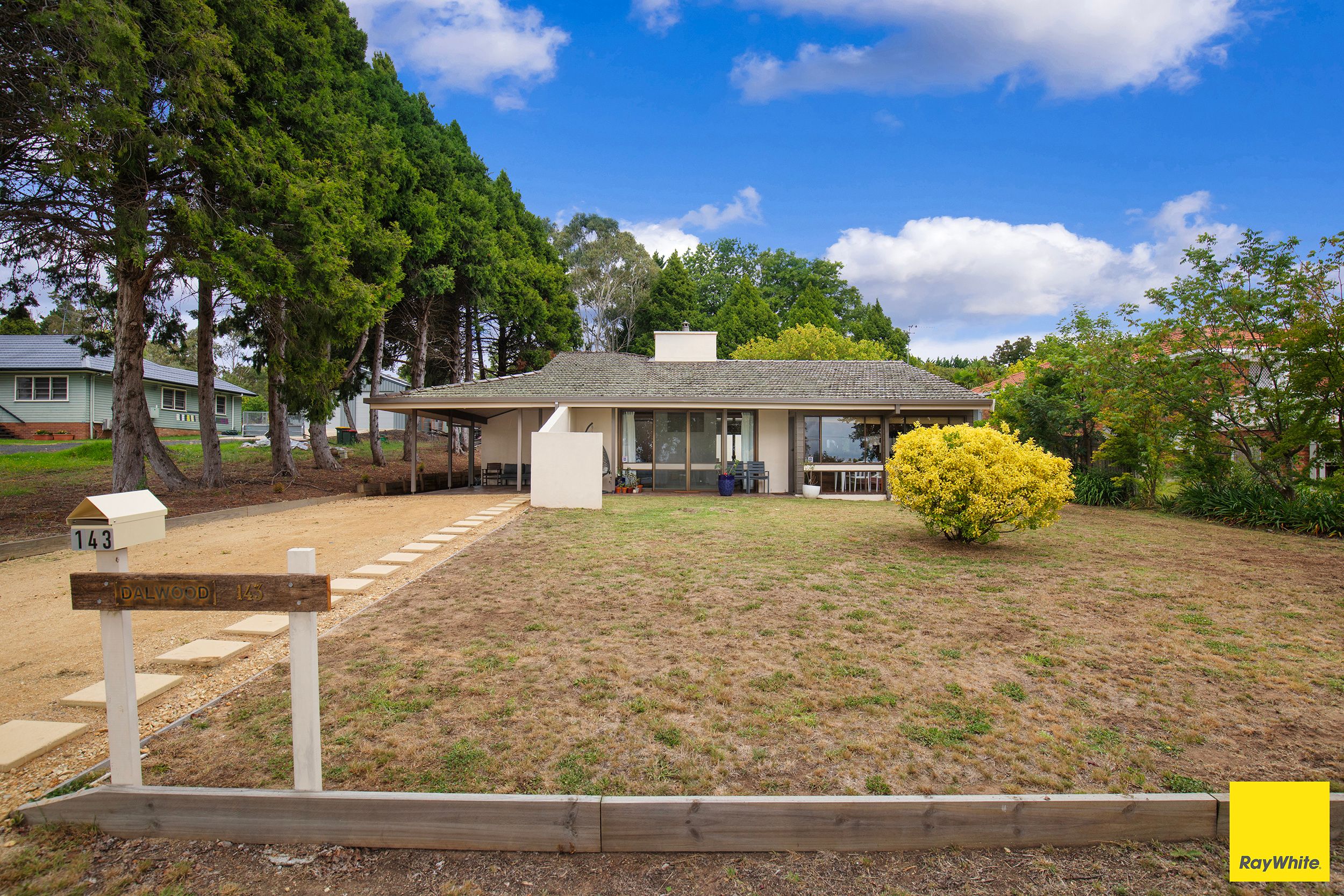 143 Oliver Street, Glen Innes, NSW 2370 - House for Sale - Ray White ...