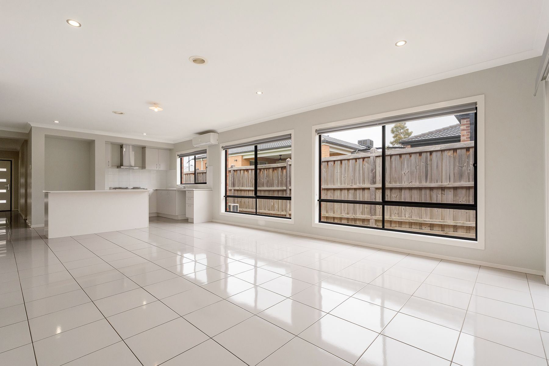 92 Whiteleaf Drive, Mickleham, VIC 3064 - House for Rent - Ray White ...