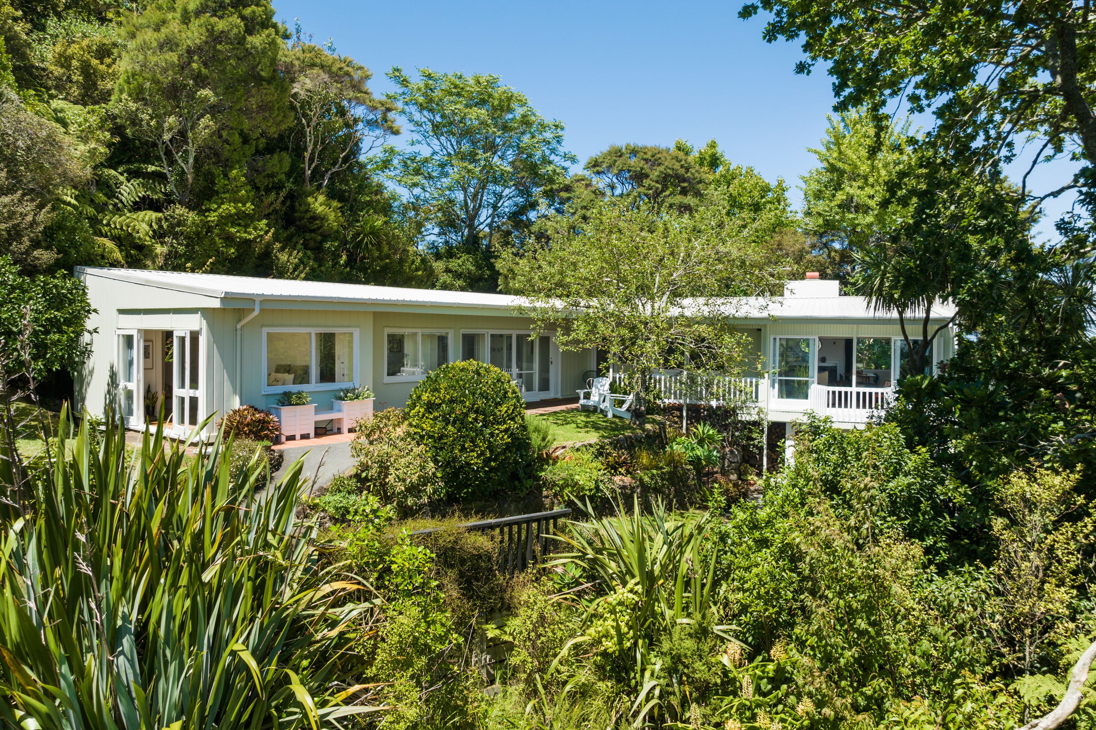 1 Rangiwai Road, Titirangi, Waitakere City 0604 - Sold House - Ray ...