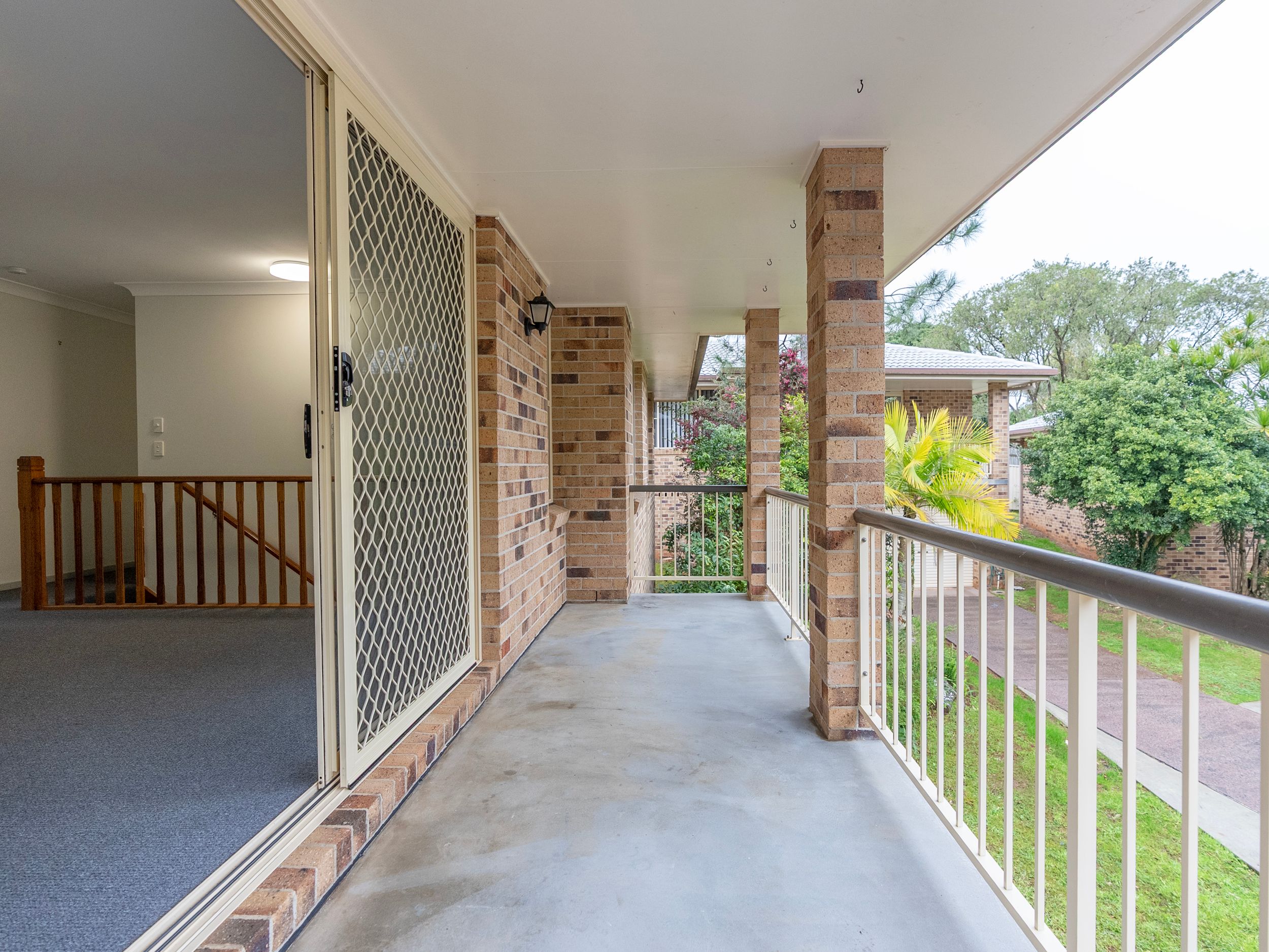4/4 Pineview Drive, Goonellabah, NSW 2480 - Leased Townhouse - Ray ...
