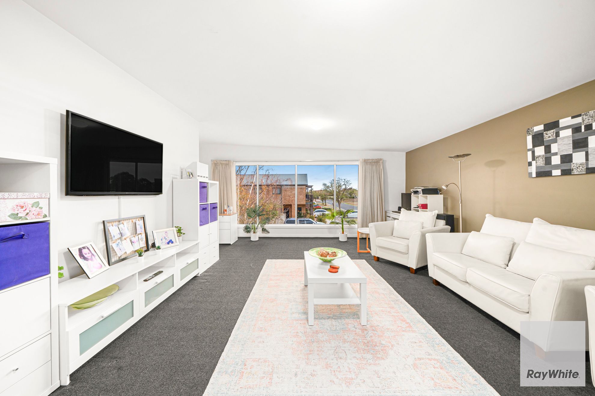 1 Evergreen Court, Taylors Hill, VIC 3037 - Sold House - Ray White ...